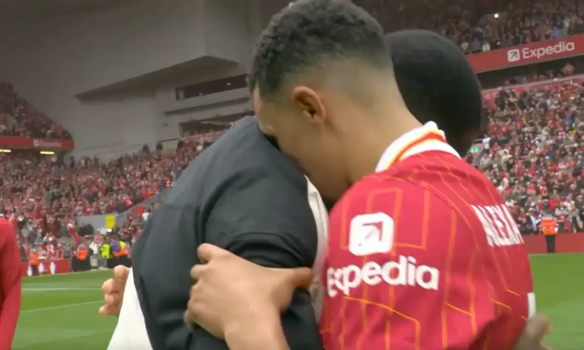 Last time kissing the badge? Trent breaks down in tears during ...