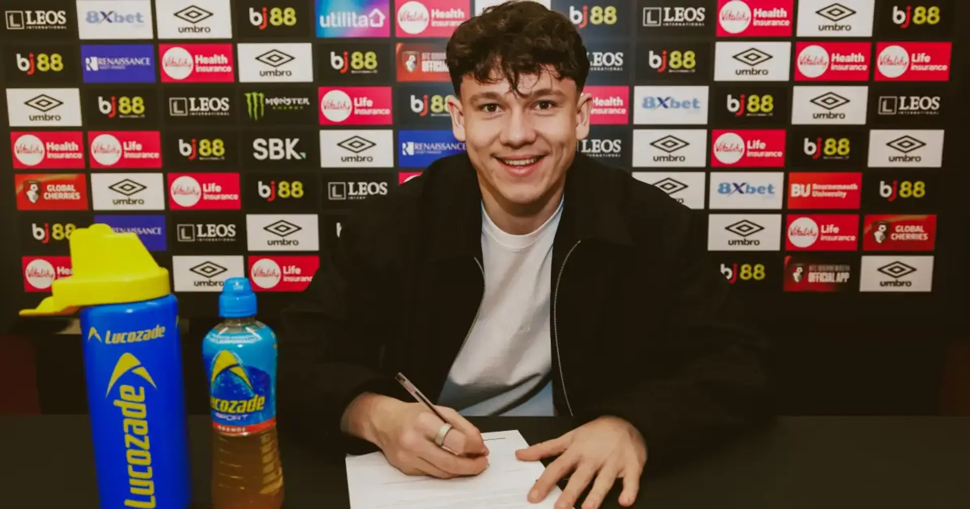 Bournemouth complete signing of Alex Toth from Ferencvaros - Football ...