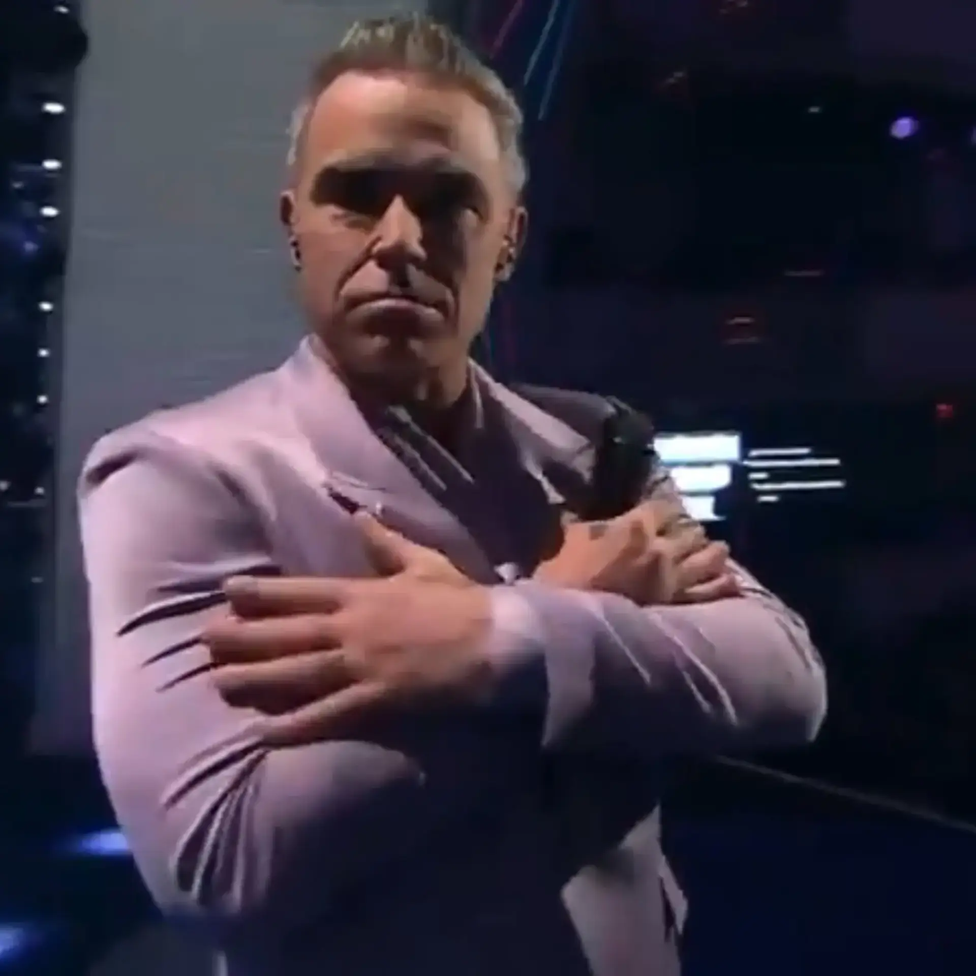 Robbie Williams hits Cole Palmer trademark celebration at the World Cup ...