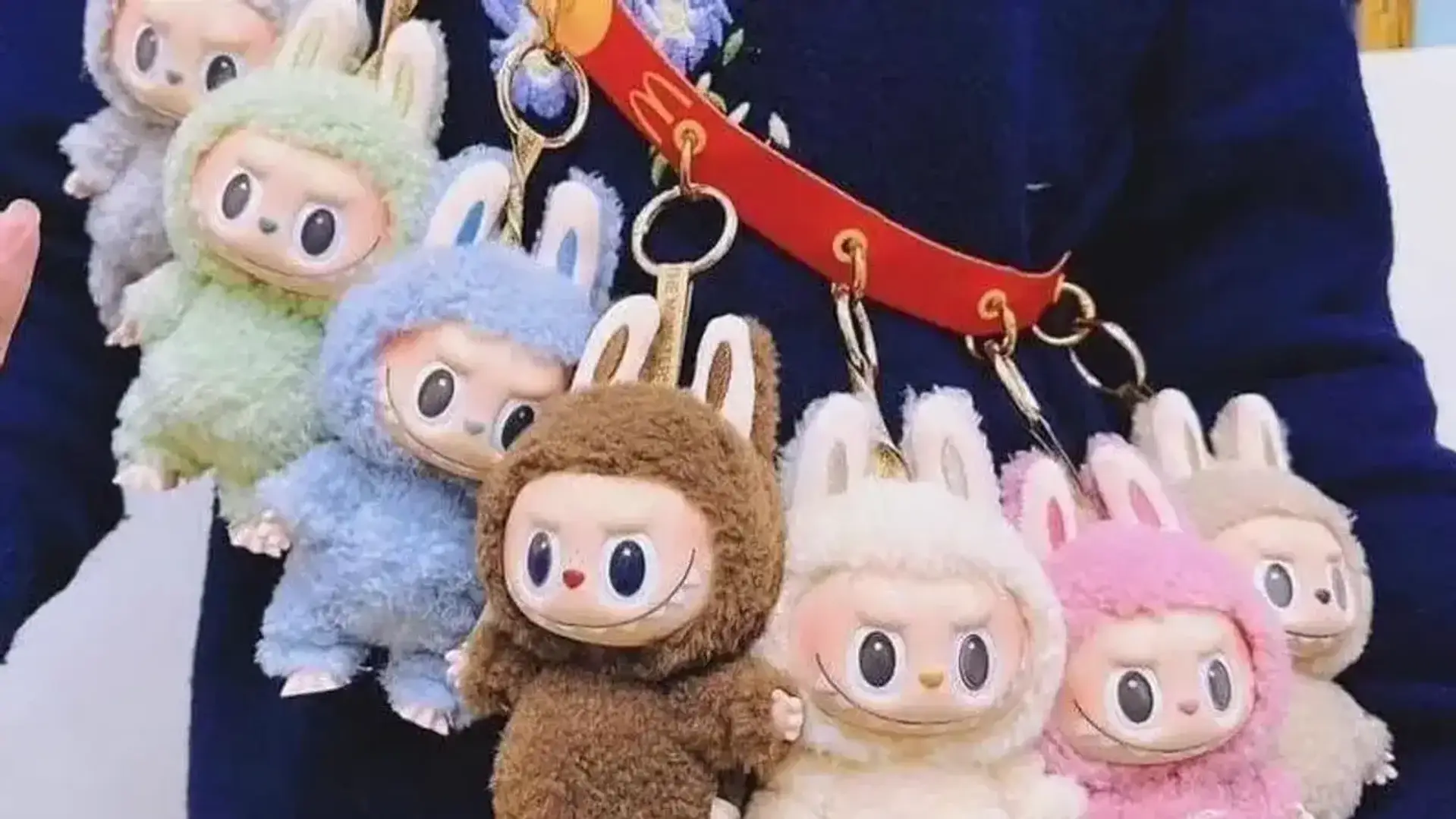 Labubu toy trend reaches footballers — Thuram, De Paul, and Calhanoglu ...