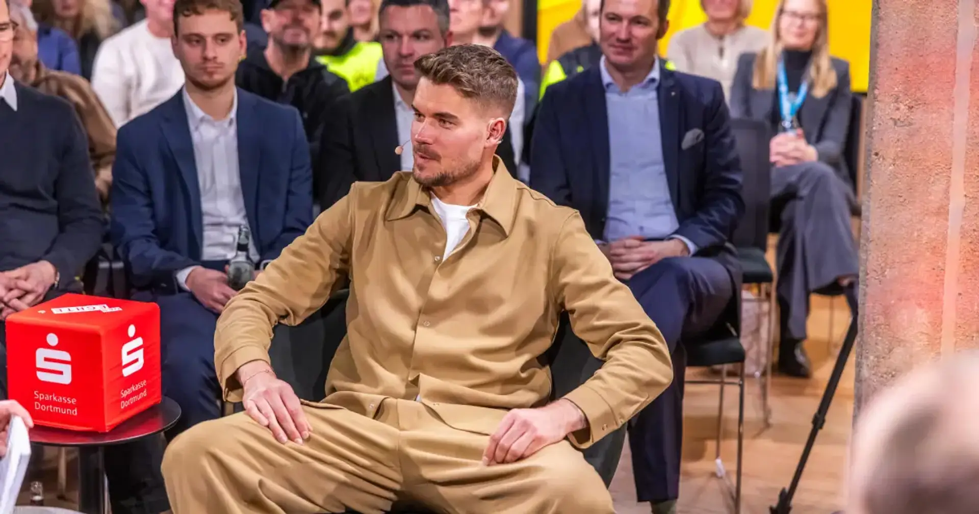Alexander Meyer grateful for Dortmund contract extension: 'Even when I ...