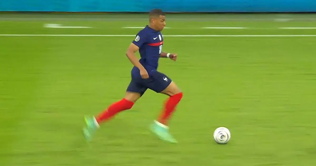 Ranking 10 fastest players in the history of football — Tribuna.com