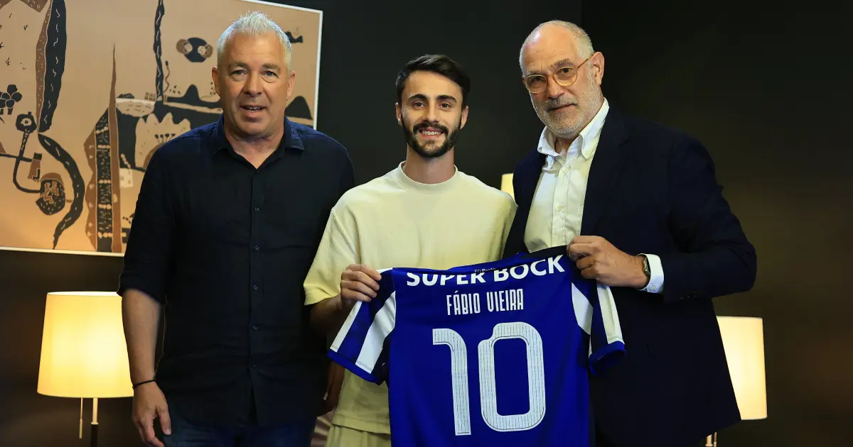 Fabrizio Romano reveals details of Fabio Vieira's loan to Porto ...