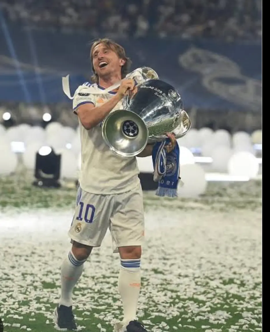 To the legendary Luka Modrić — Tribuna.com