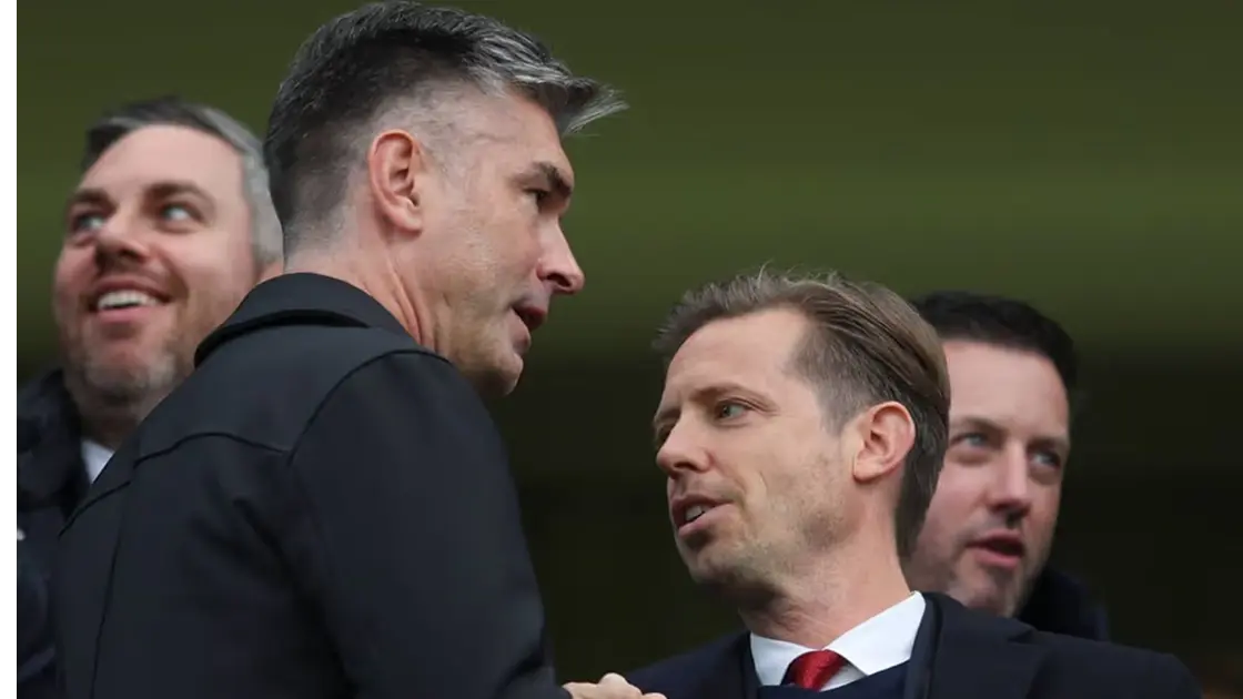 Le directeur sportif de Liverpool, Richard Hughes, et le PDG, Michael ...