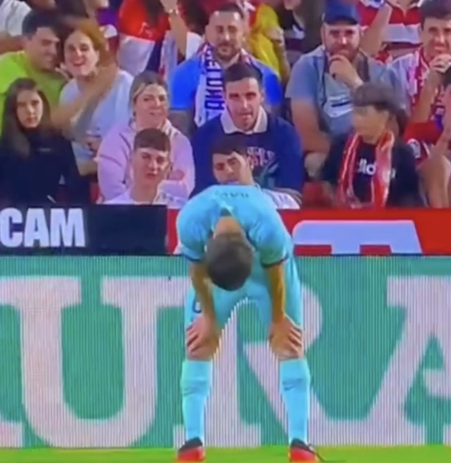 Gavi's intense frustration in final minutes v Granada caught on camera ...