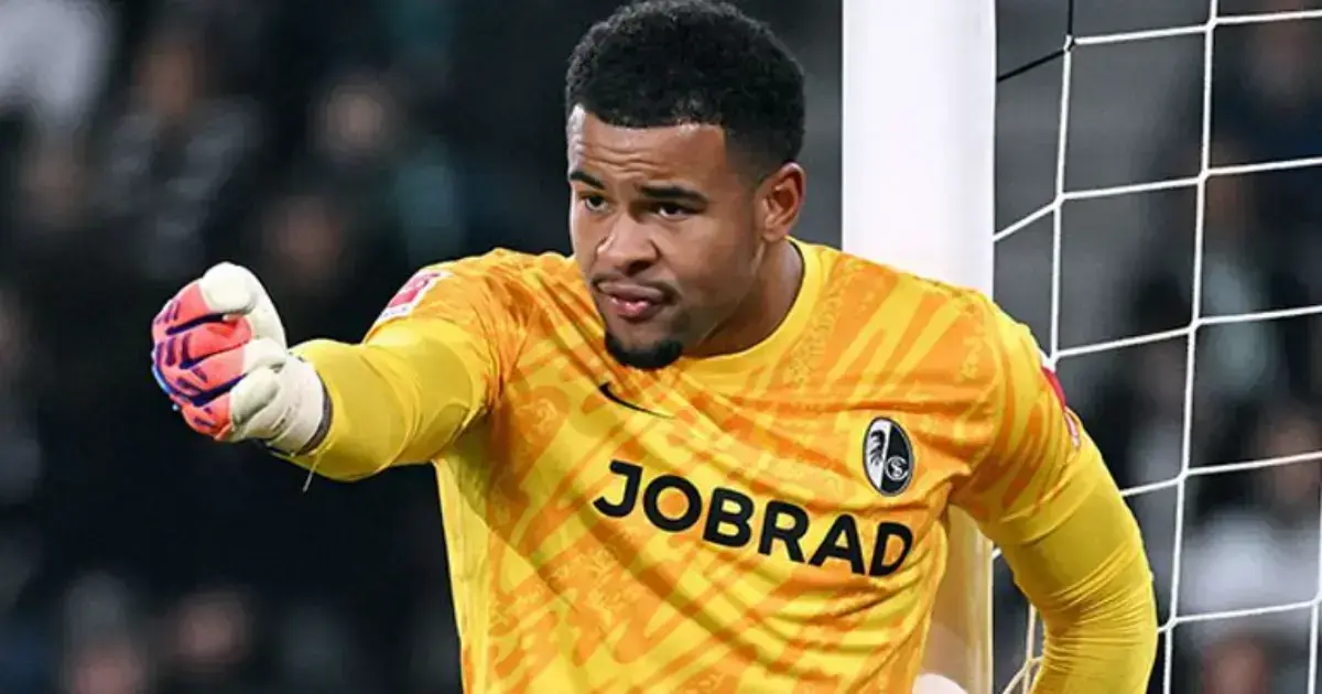 "Ein Transfer abzeichnet": Freiburg-Boss Jochen Saier erklärt den ...