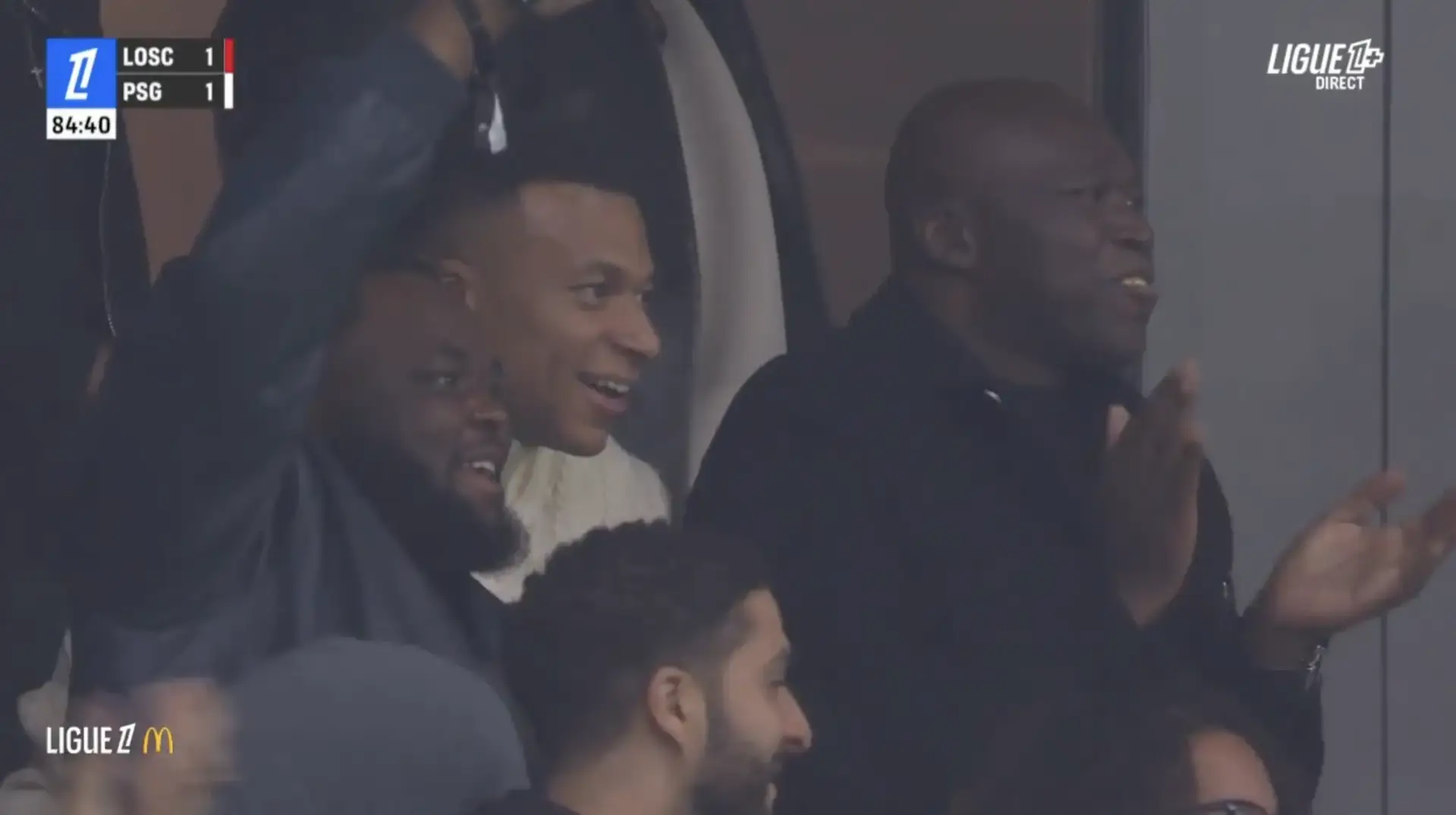 Kylian Mbappe jubilantly celebrates Lille's equalizer against PSG ...