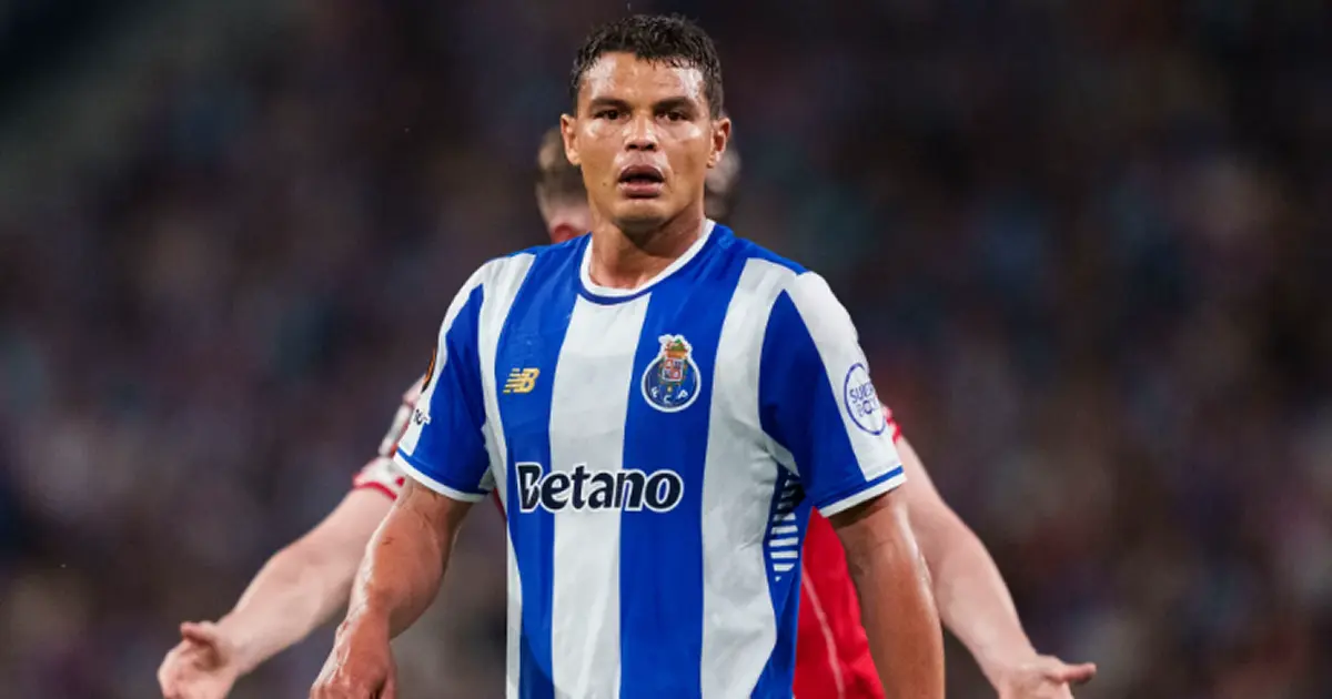 Chelsea not currently considering Thiago Silva role at club - reports ...