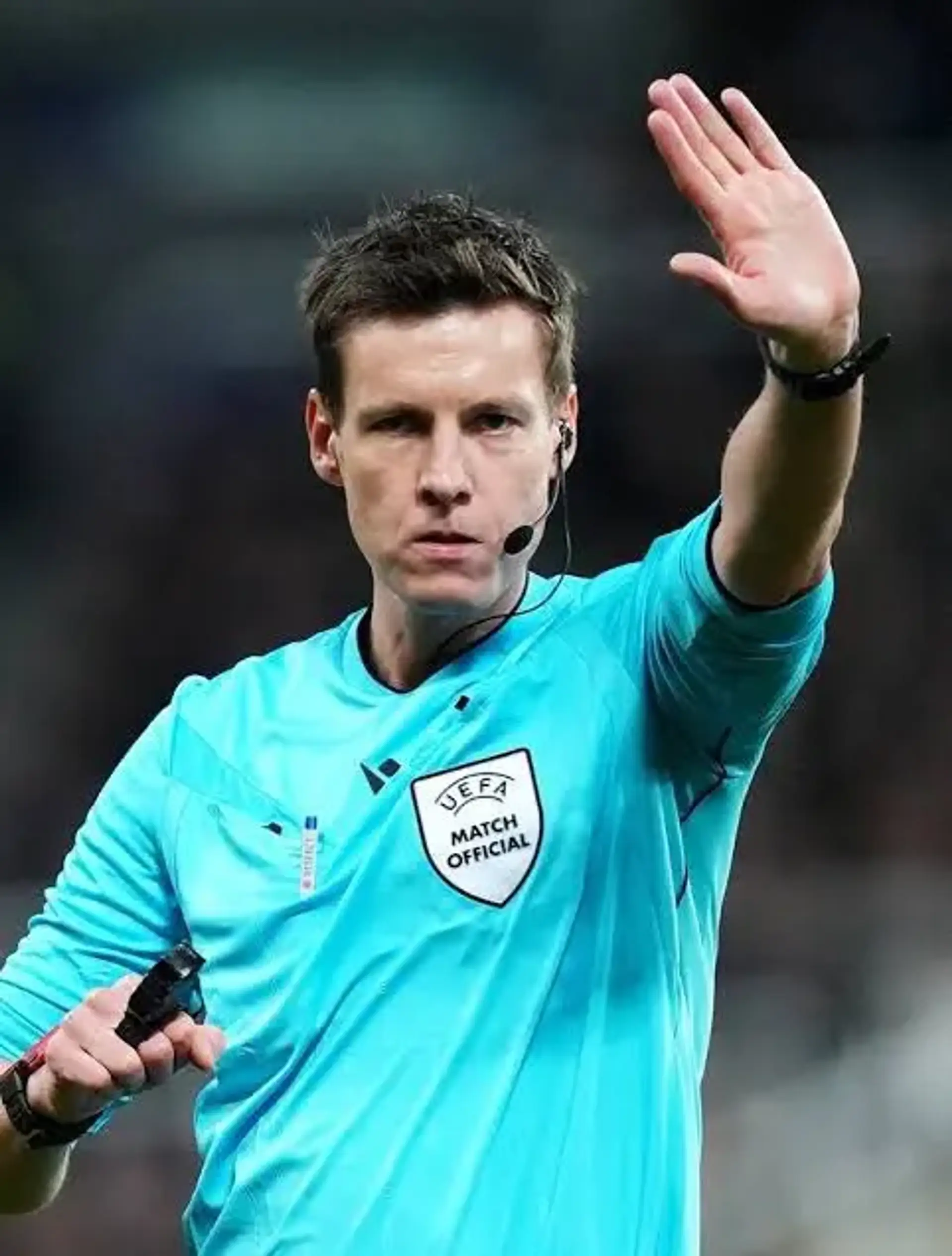 Daniel Siebert als Schiedsrichter für das Champions-League-Finale 2026 ...