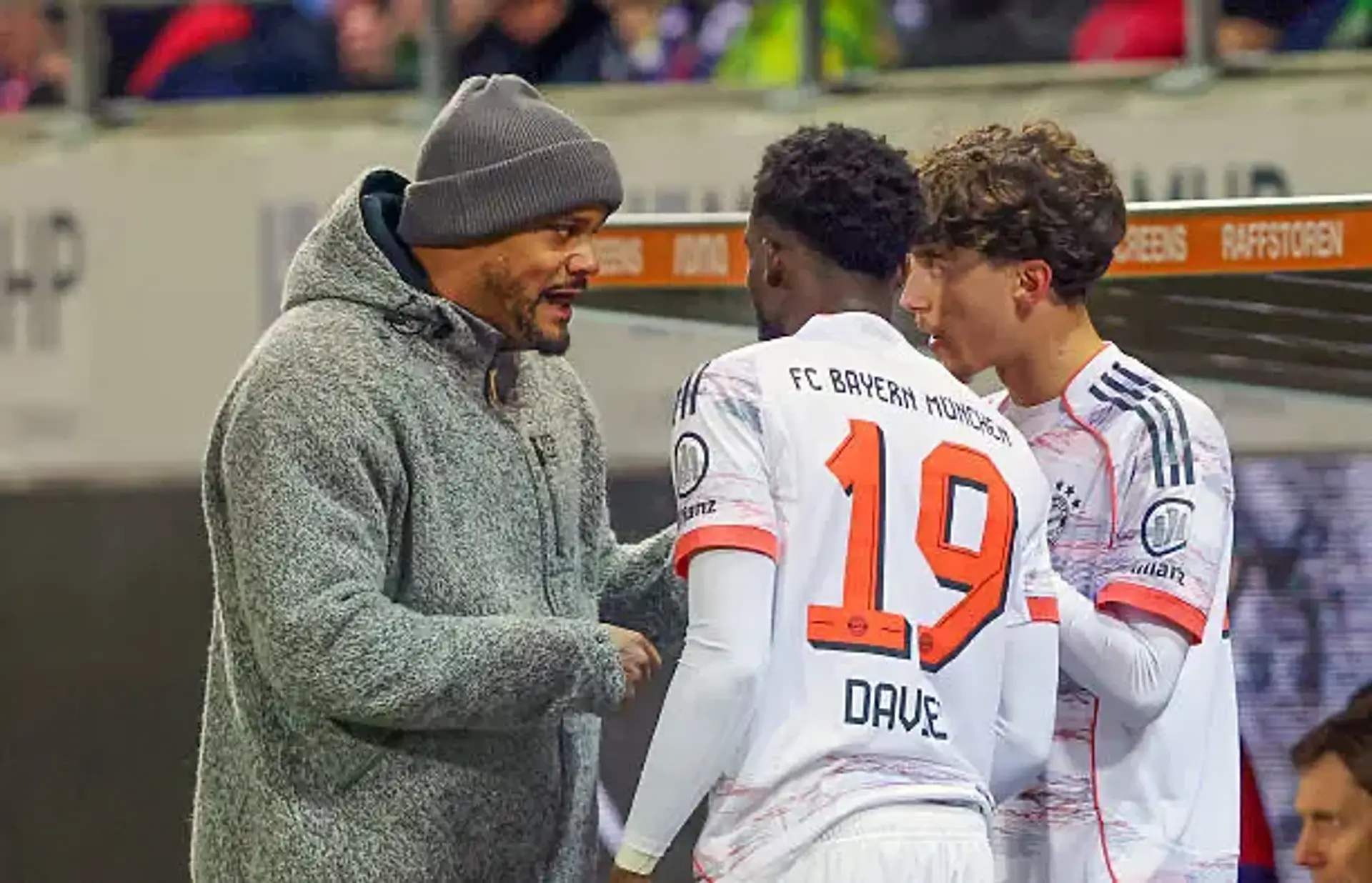 Wer ist Bayerns neues Mittelfeld-Juwel David Santos Daiber: Der 18 ...