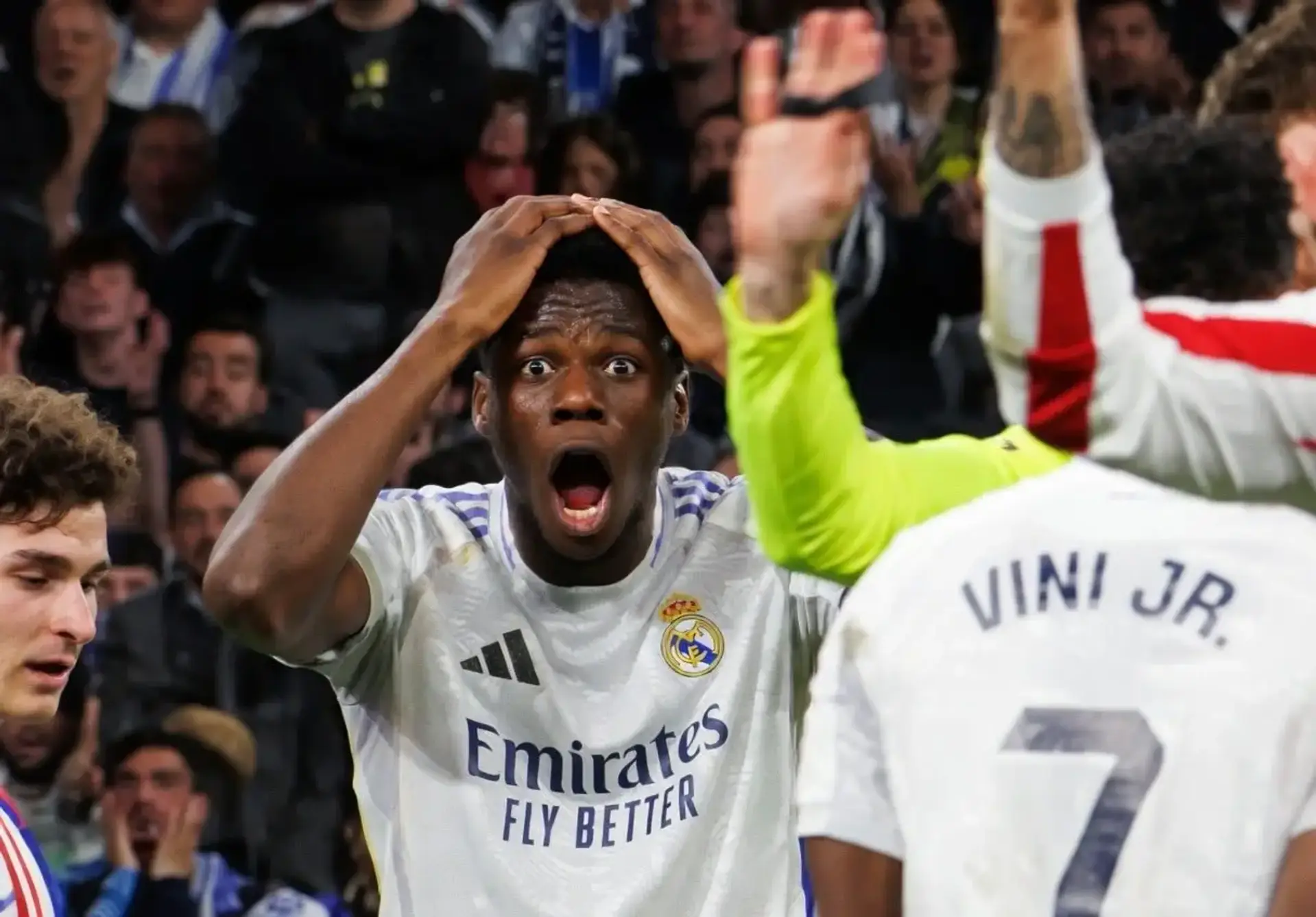 😭 Aurelien Tchouameni’s reaction to Fede’s red card is EVERY Real ...