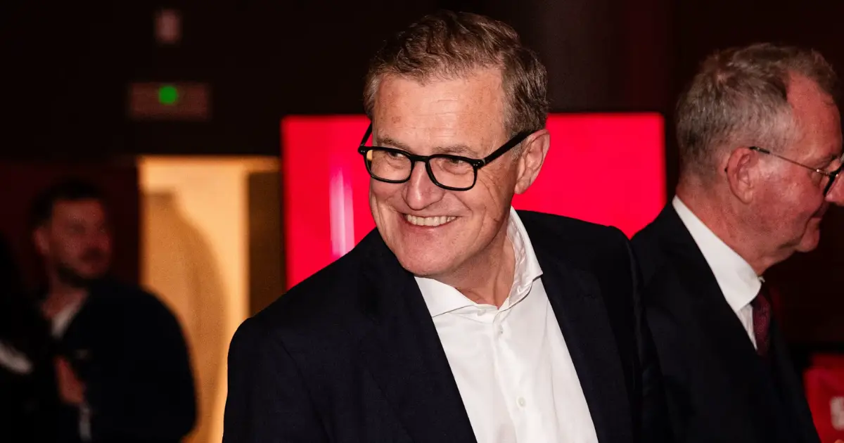 Bayern CEO Jan-Christian Dreesen frustrated with referee following ...