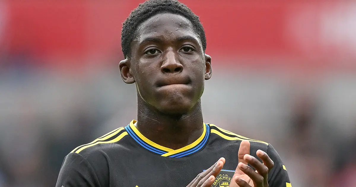 Coming months to shape Mainoo's future at Man United as he feels ...