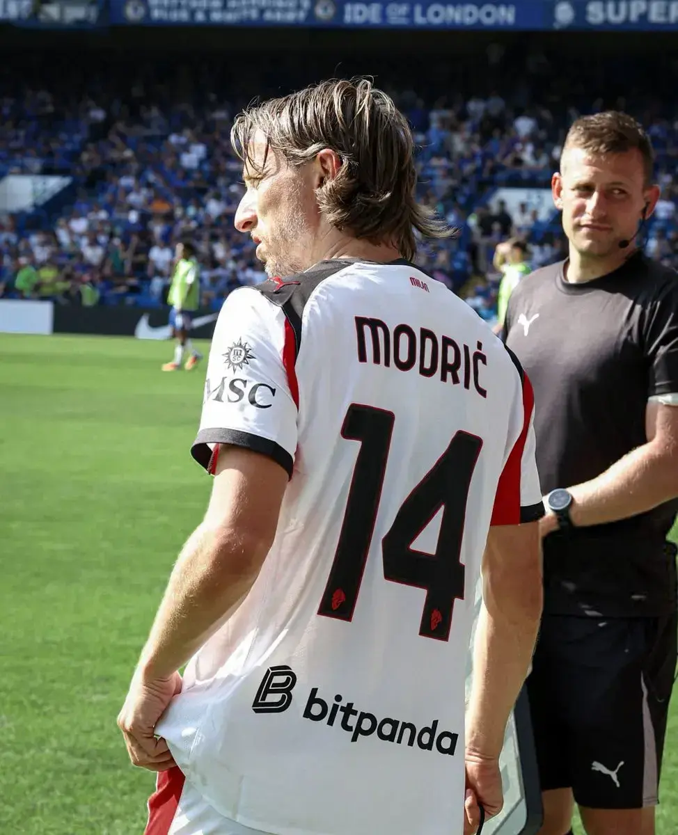 El momento exacto en que Luka Modric debuta con el AC Milan — captado ...
