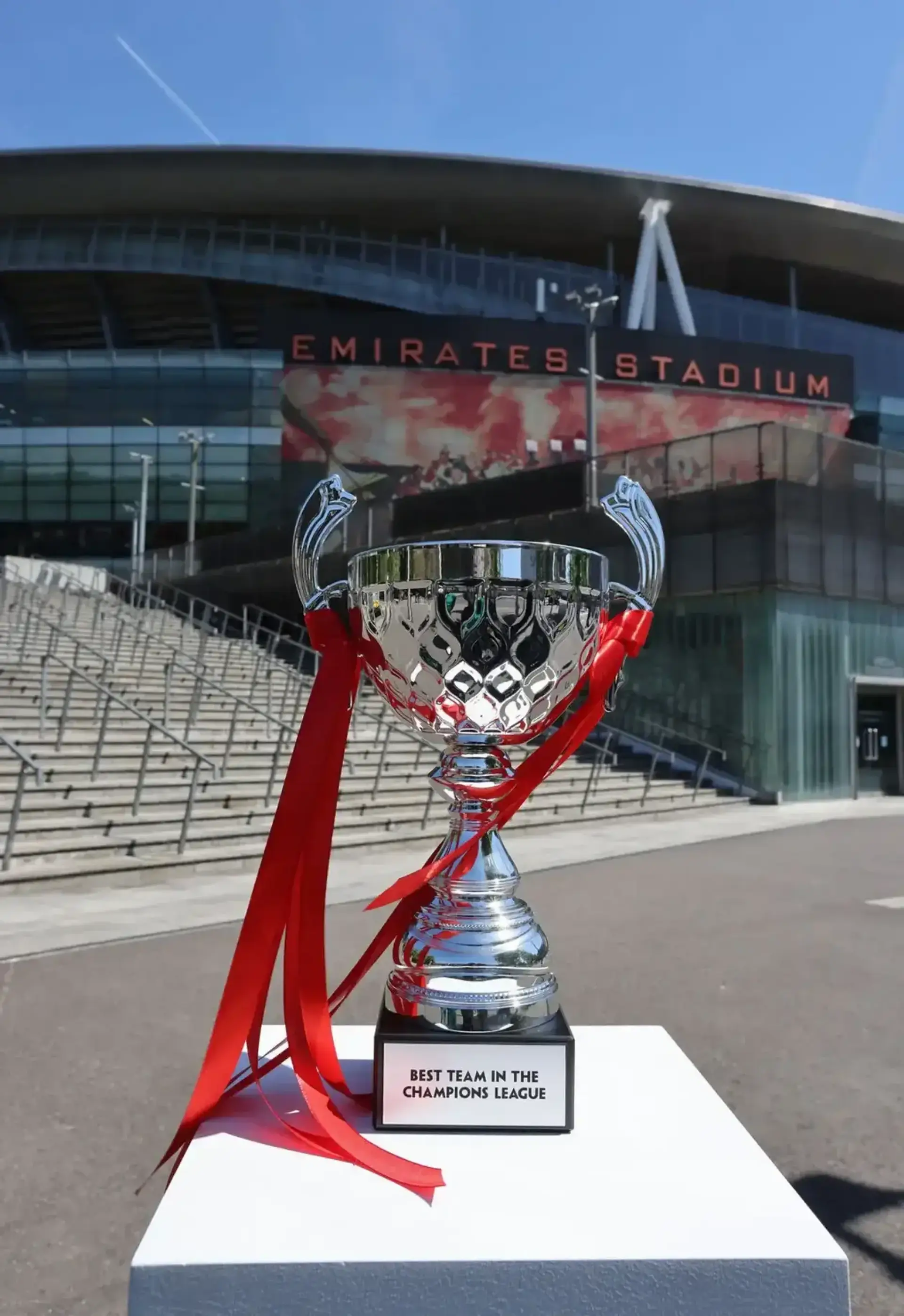 Look away, fans! Arsenal receive 'first trophy in 5 years' in brutal ...