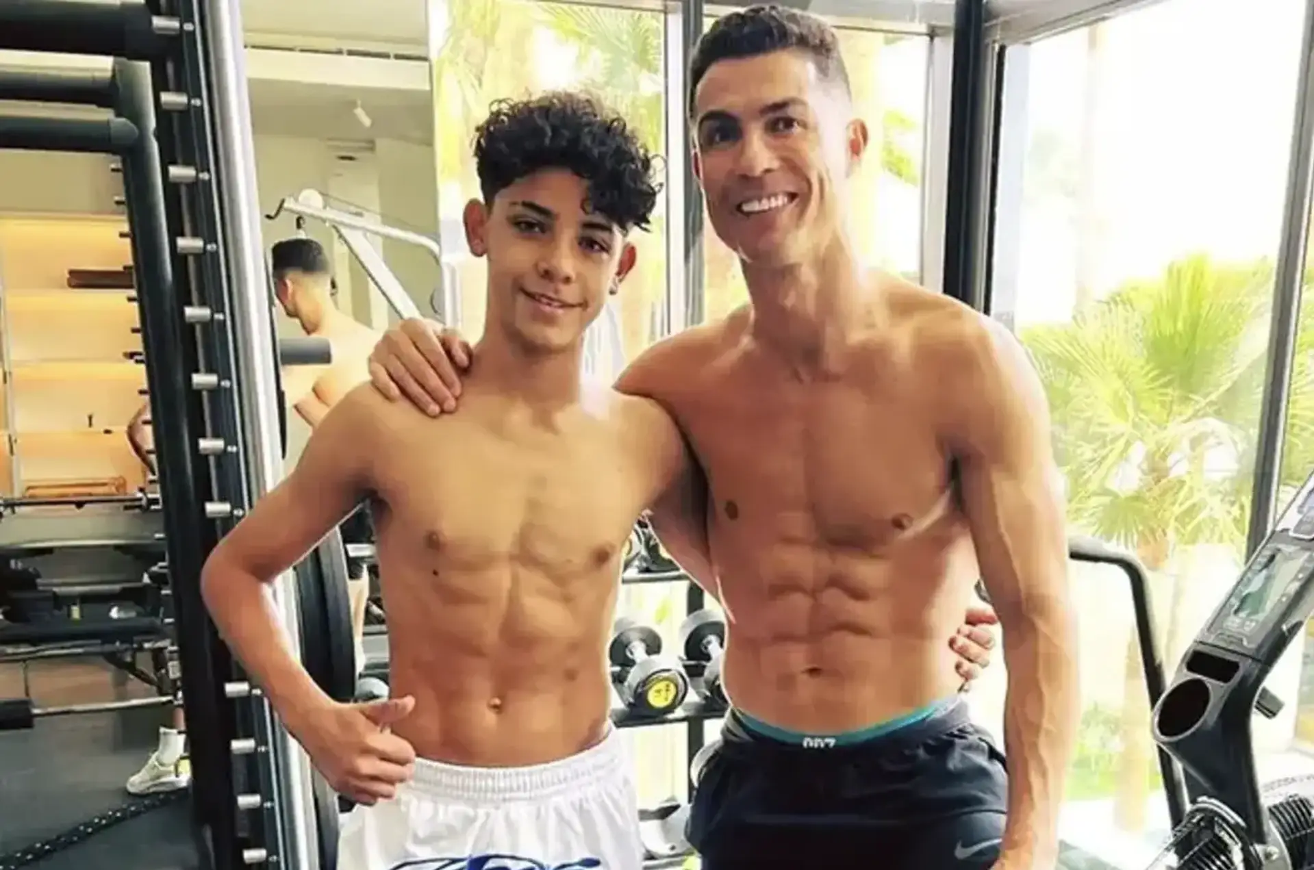 How Cristiano Ronaldo raises his son: No Coca-Cola or gadgets, trains ...