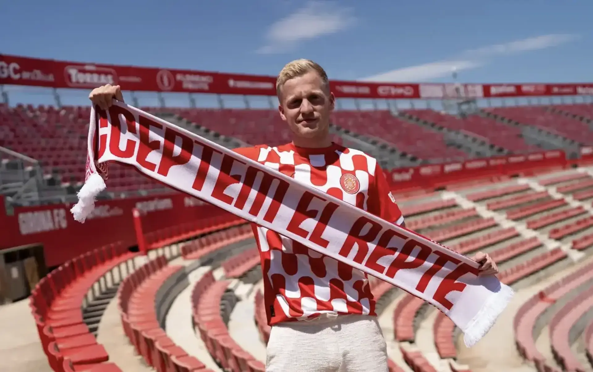 Donny van de Beek suffers injury - Football | Tribuna.com