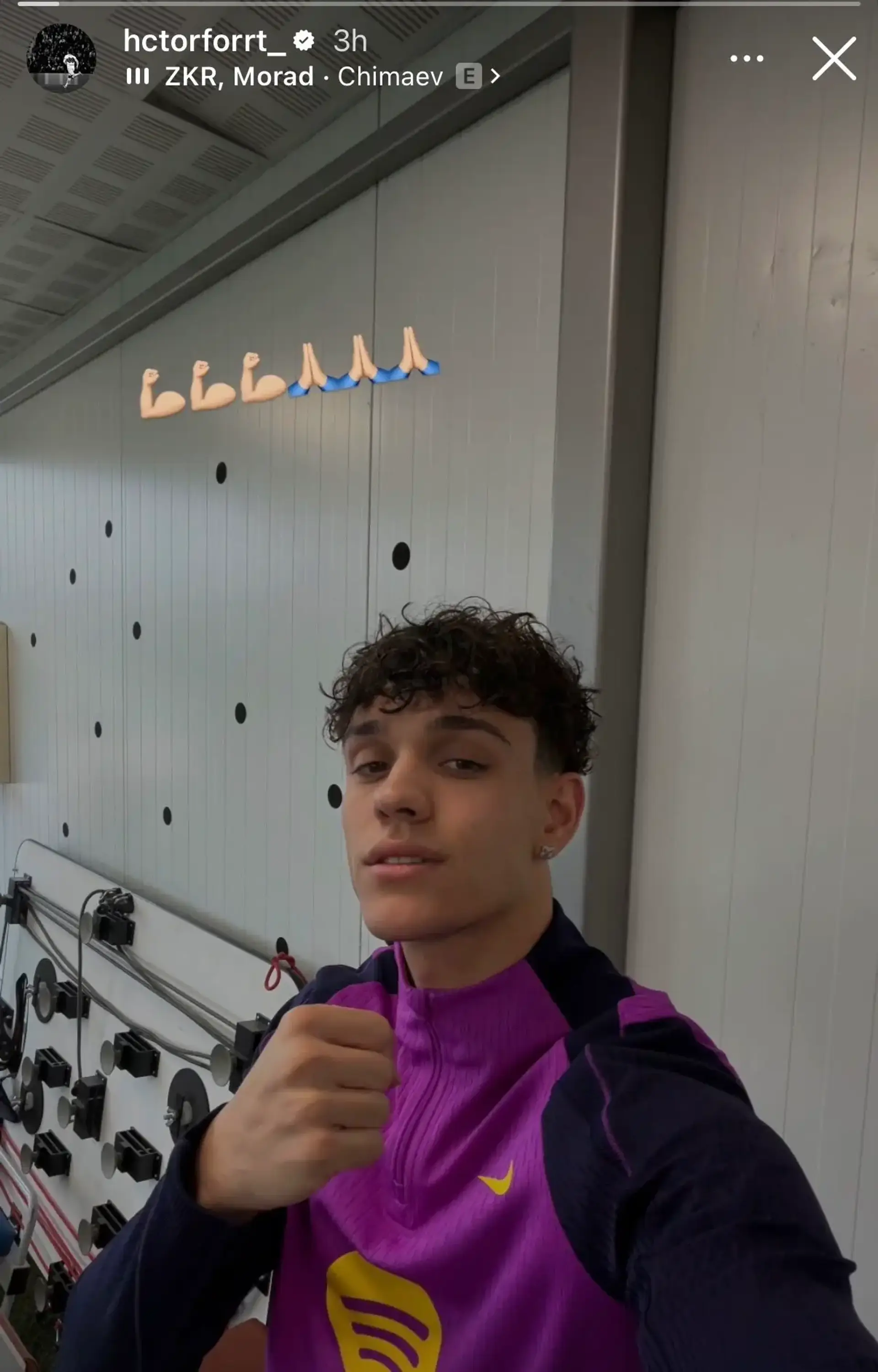 Hector Fort posts training update in Barcelona kit during injury ...