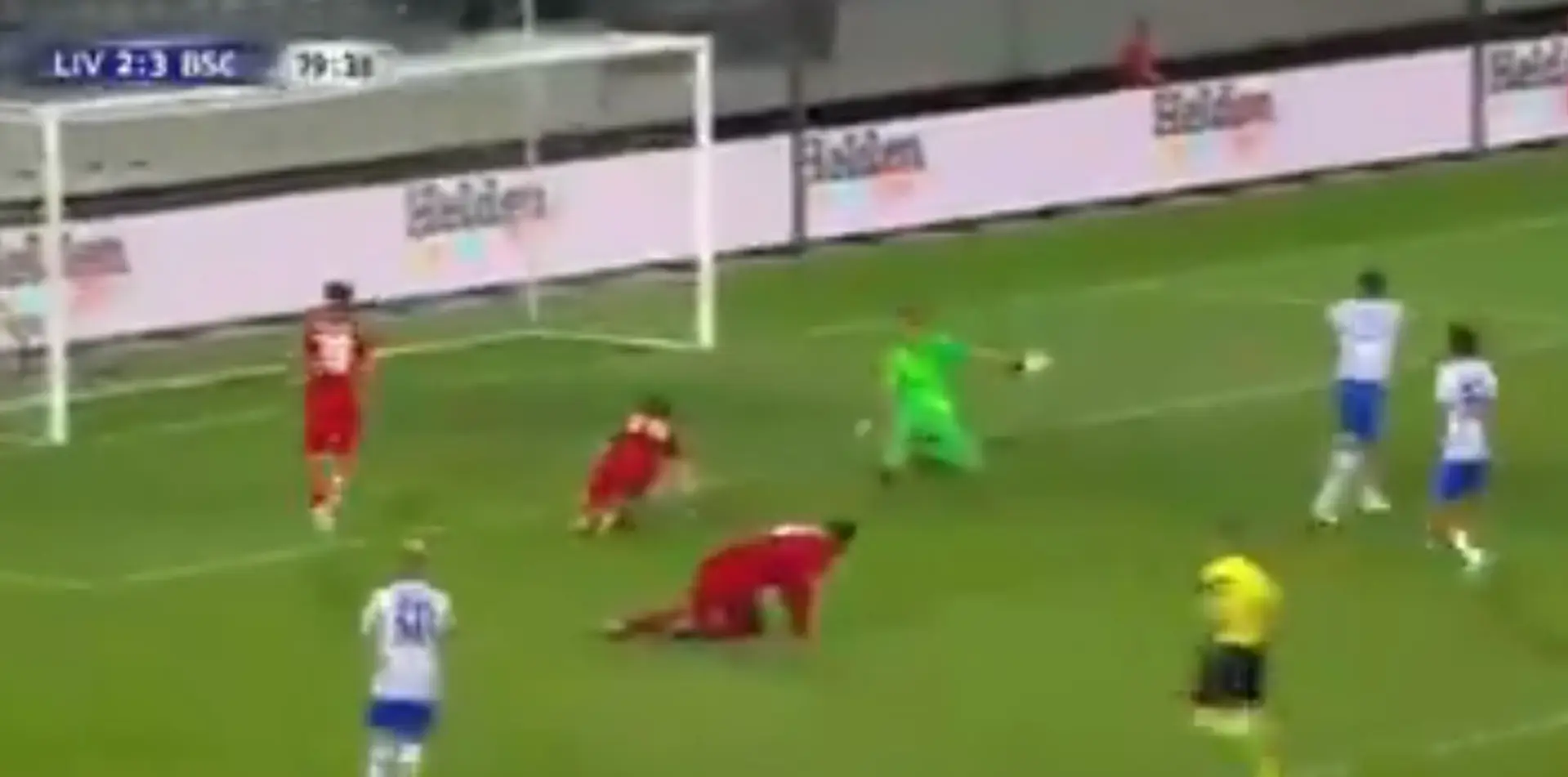 Nightmare. Van Dijk returns from injury, immediately gets embarrassed ...