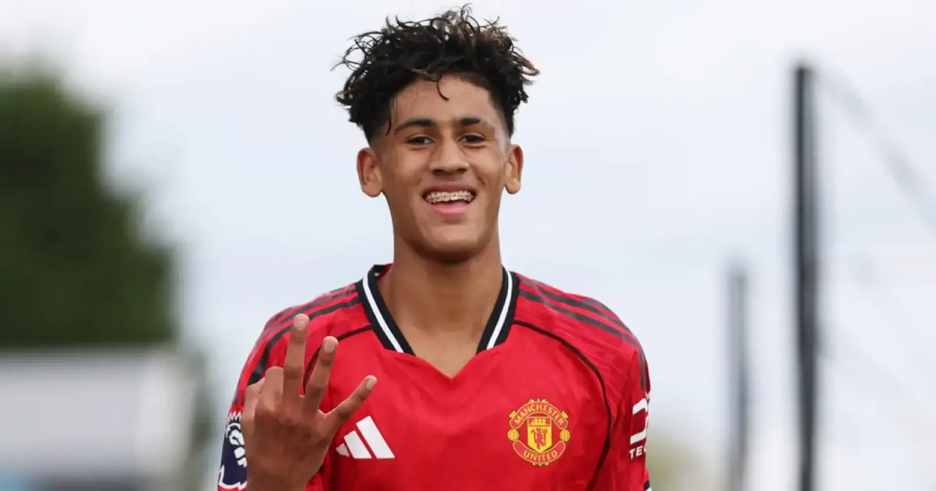 JJ Gabriel, 15, takes part in first-team training - Football | Tribuna.com