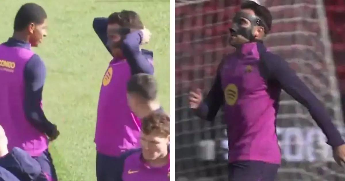 Caught on camera: Eric Garcia debuts new face mask in Barcelona ...