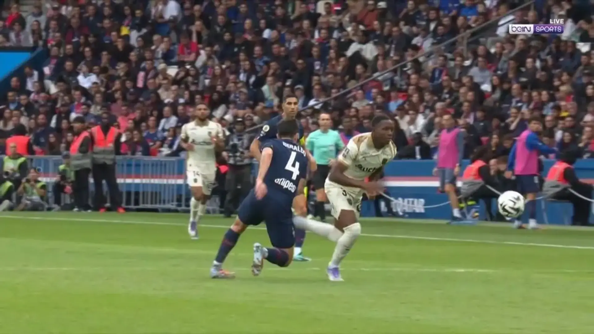 PSG's Lucas Beraldo in tears as he's stretchered off with horrific ...
