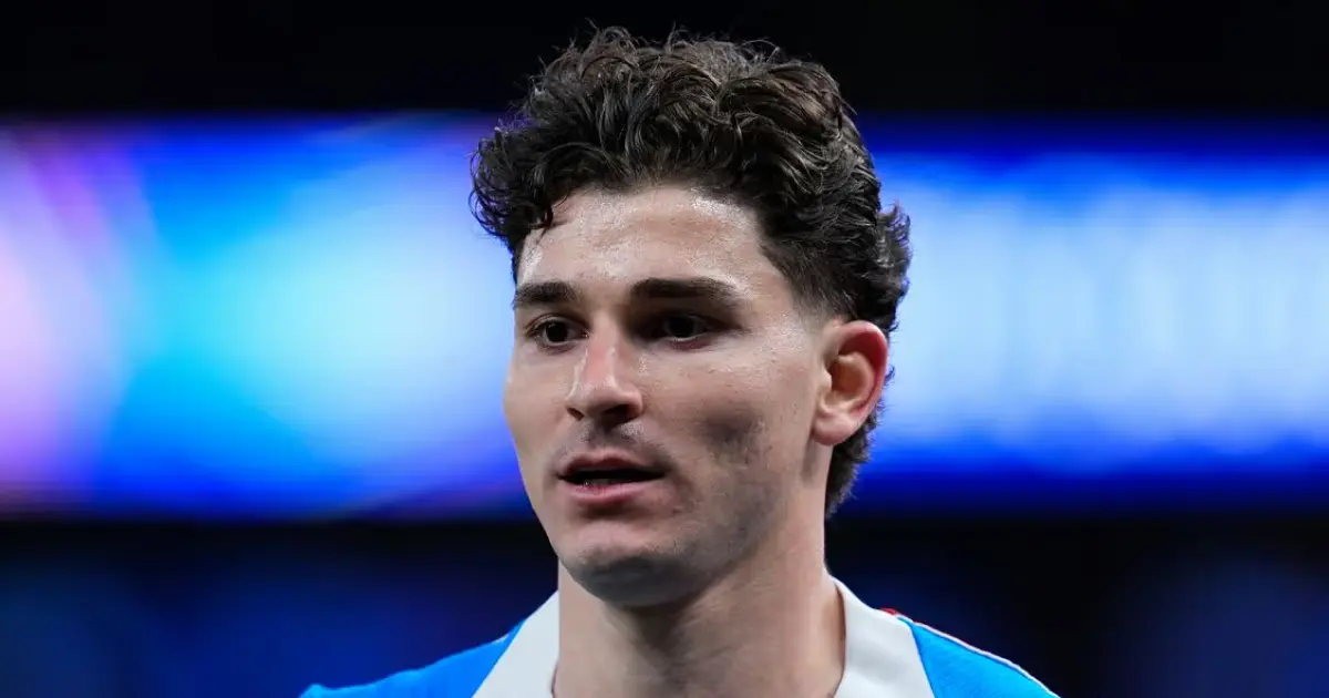 Barcelona convinced Julian Alvarez is priority striker signing as ...