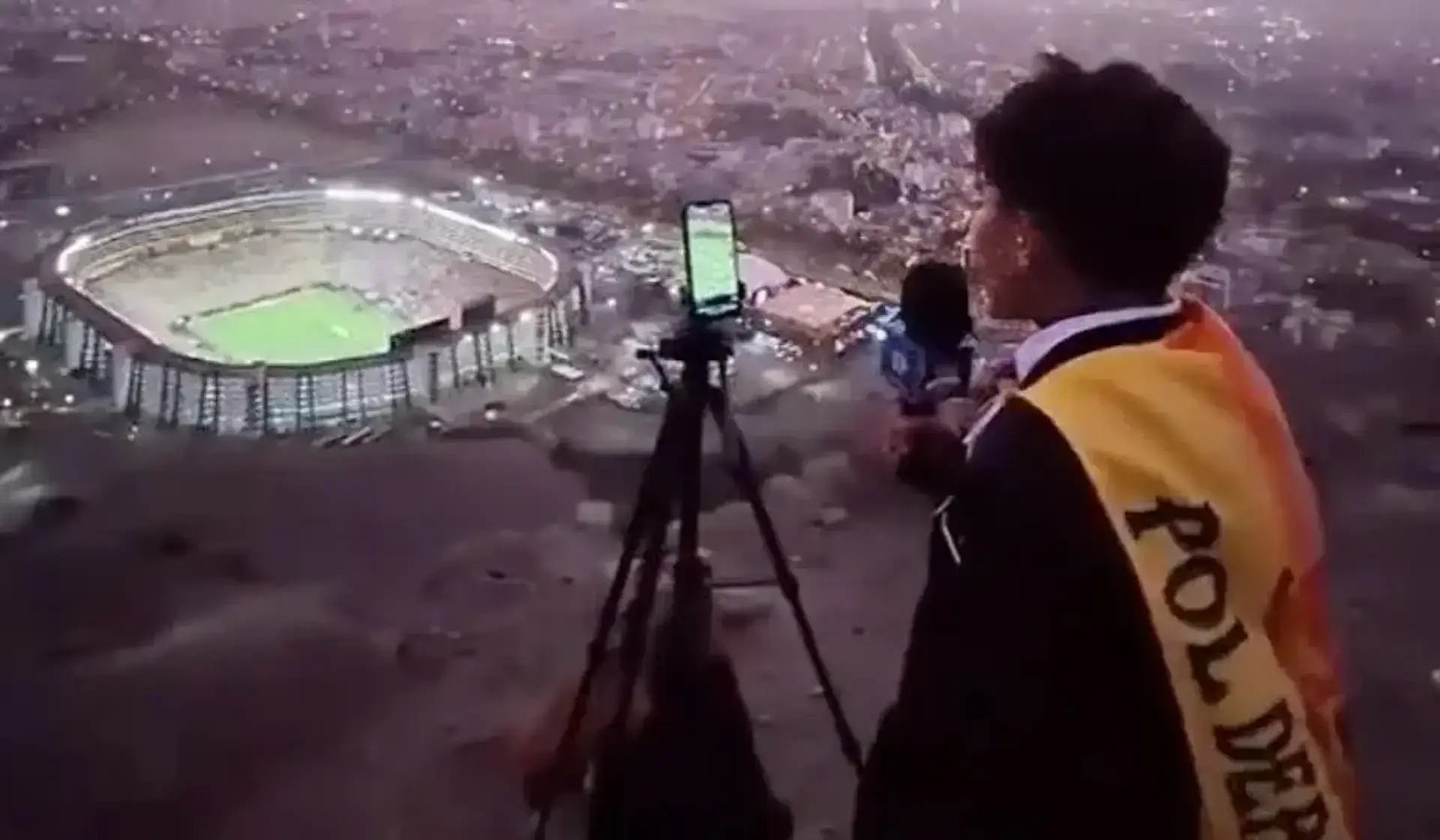15-year-old boy climbs a hill to commentate Copa Libertadores final ...