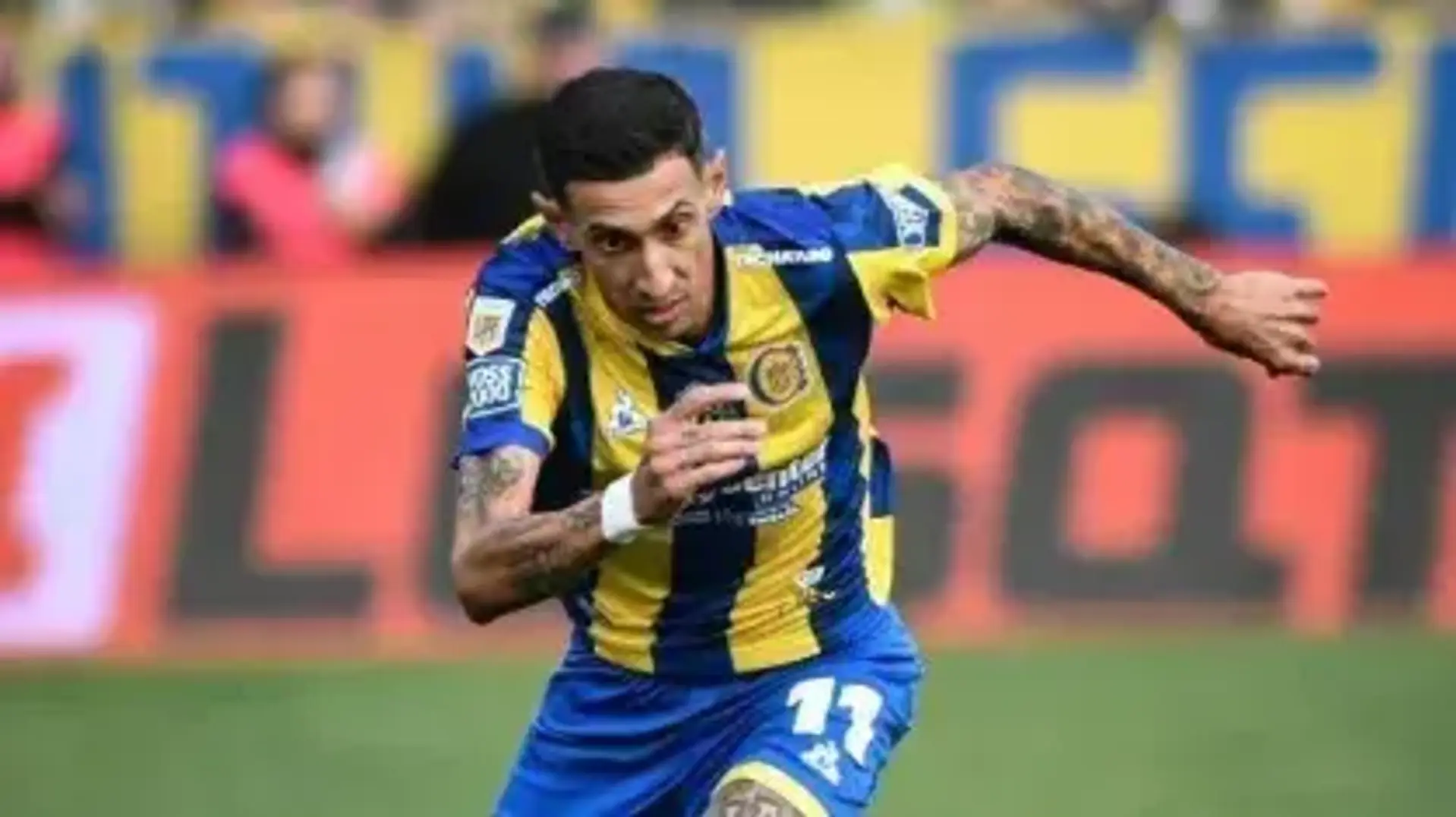 Still got it at 37: Di Maria turns Acuna inside out with incredible ...