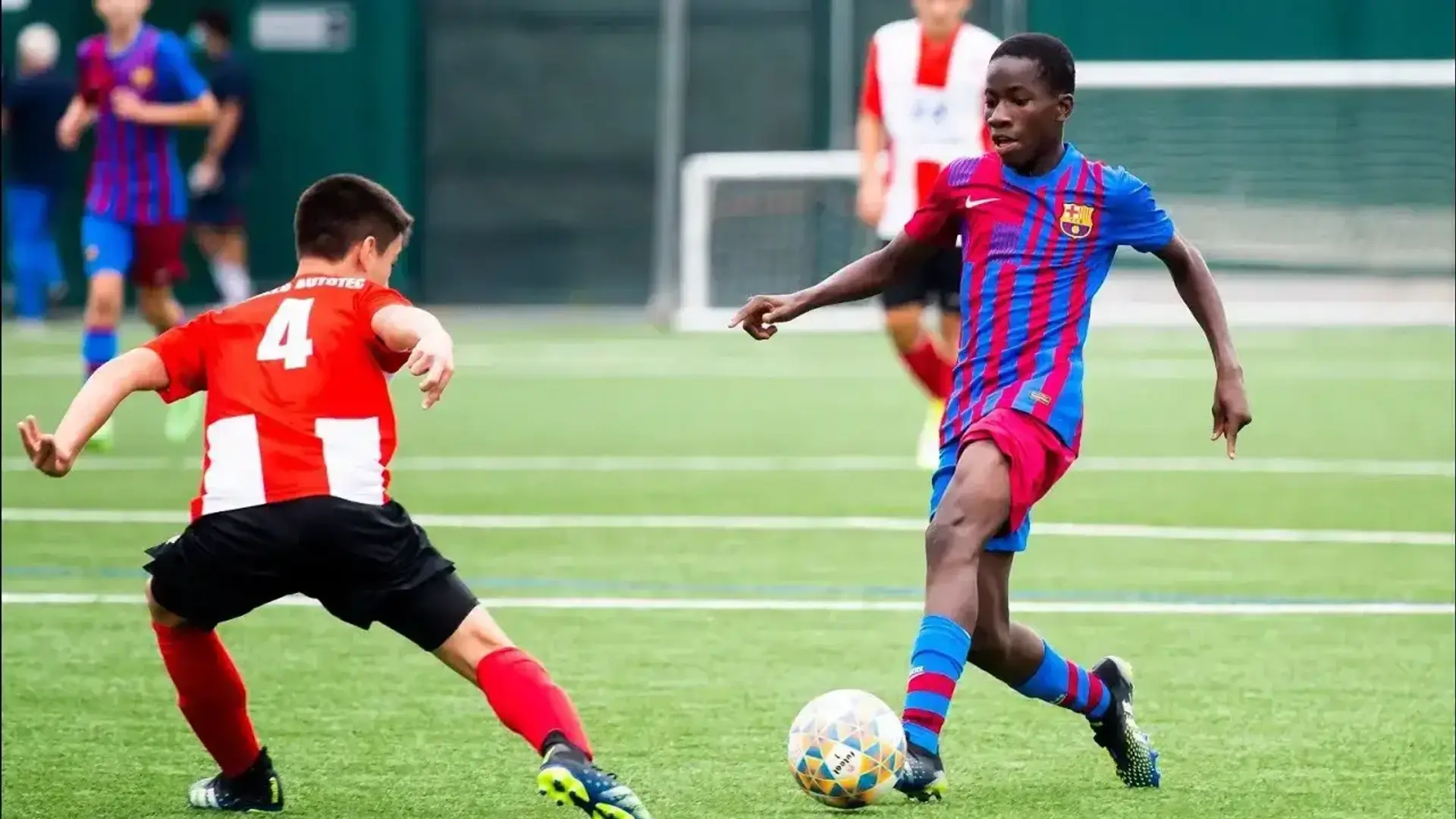 Ebrima Tunkara: el prodigio de 15 años de La Masia que se marchó al ...