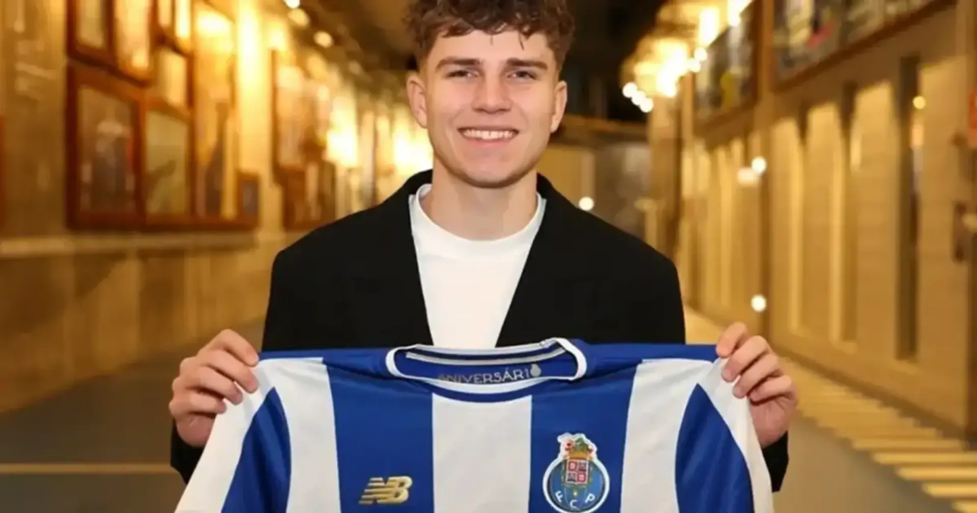 Oskar Pietuszewski signs new contract at FC Porto - Football | Tribuna.com