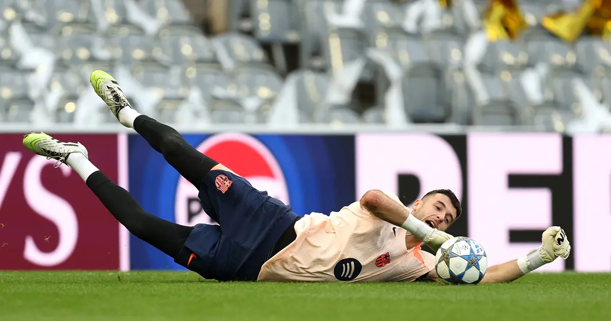Joan Garcia set to return after meniscus surgery, Flick confirms ...