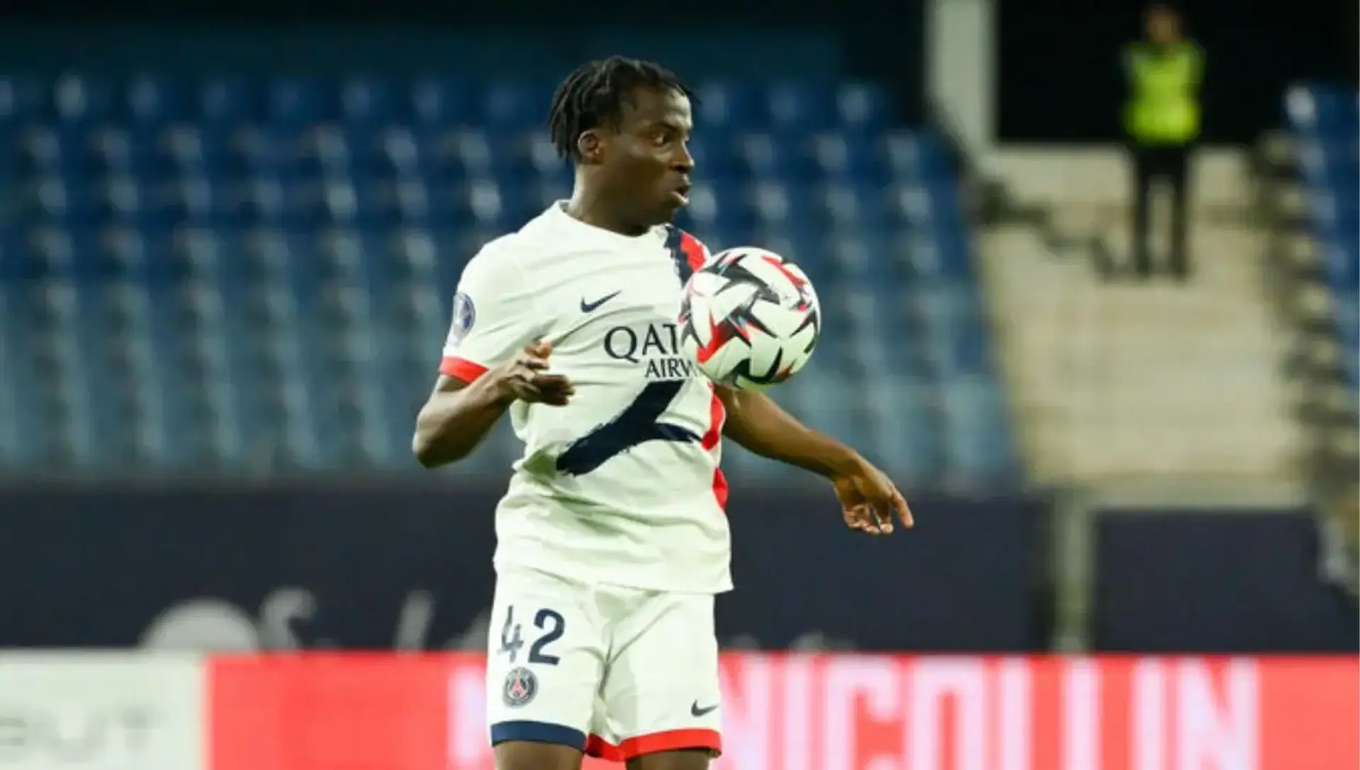 Le PSG a trouvé un nouveau point de chute pour Yoram Zague - RMC Sport ...