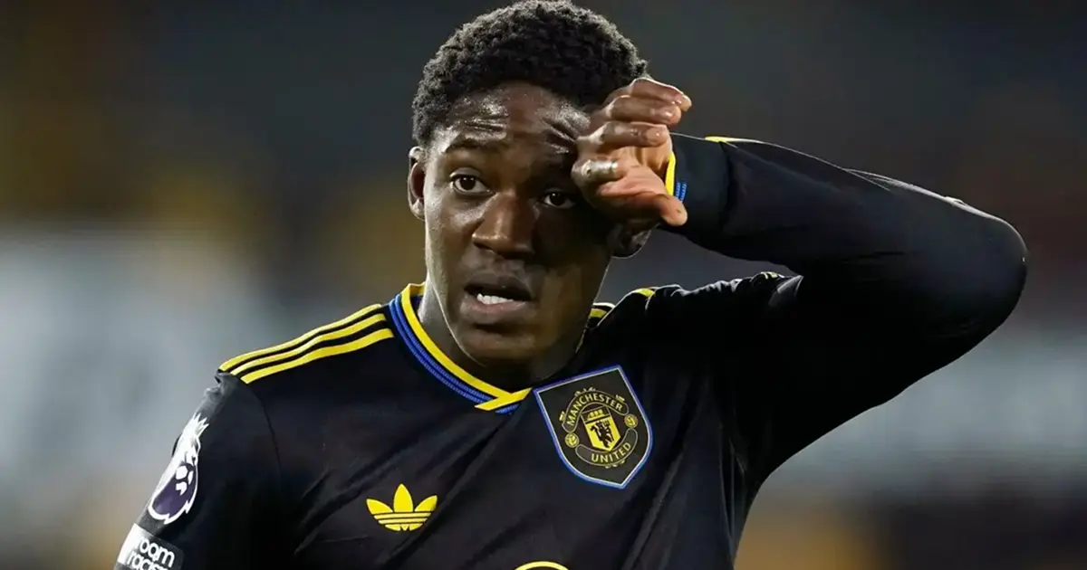 Manchester United open to selling Kobbie Mainoo in January only for ...
