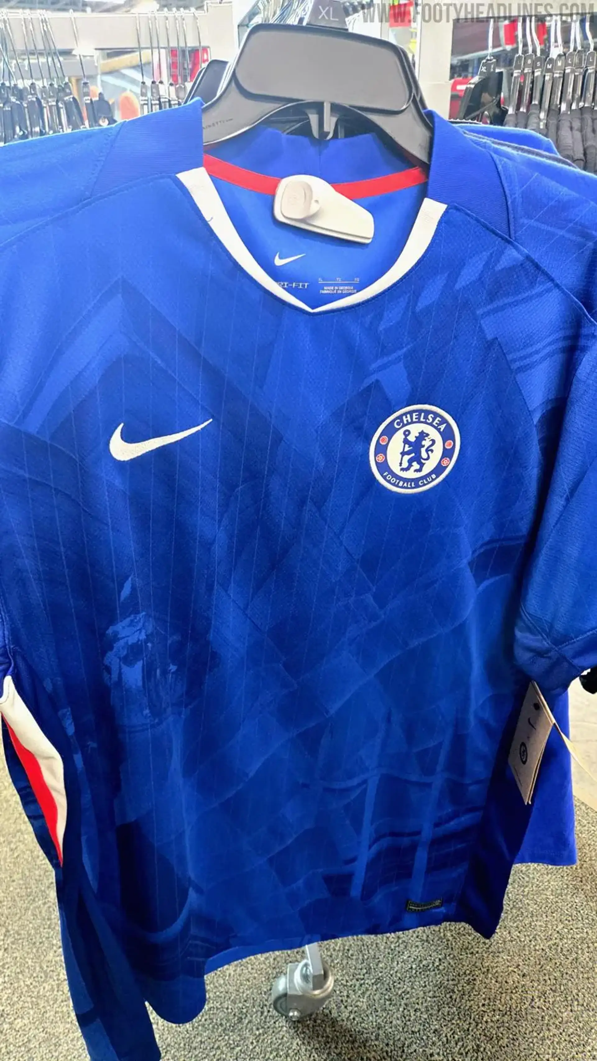 Chelsea home kit for 2025/26 season reportedly spotted in sports store ...
