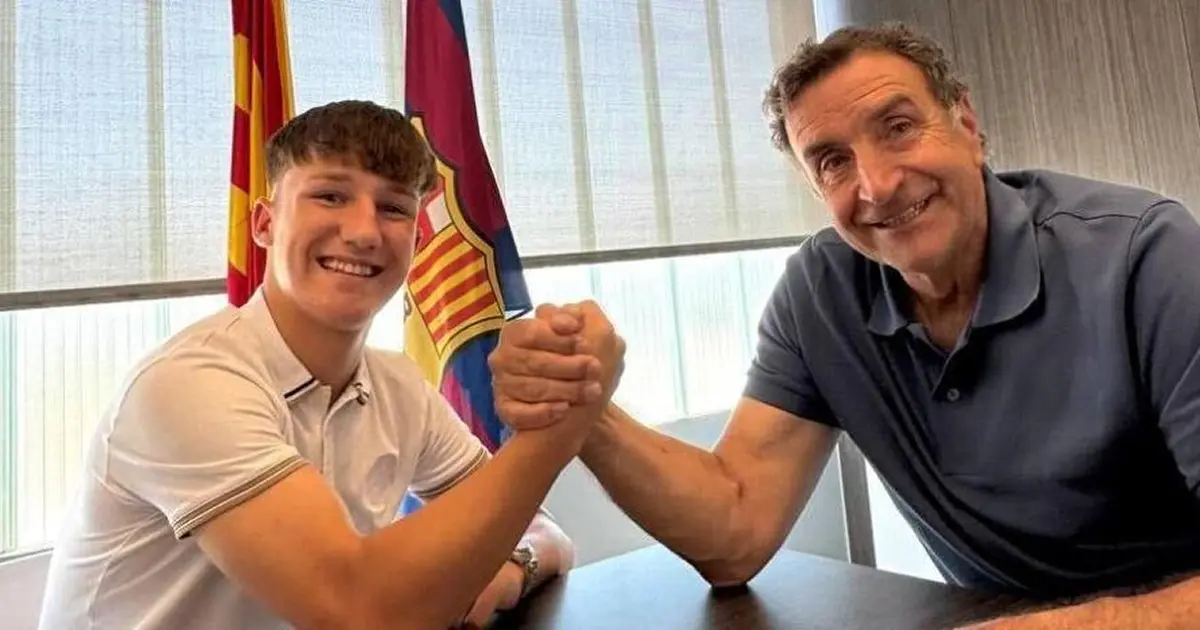 Barcelona secure Hugo Garces future with first professional contract ...