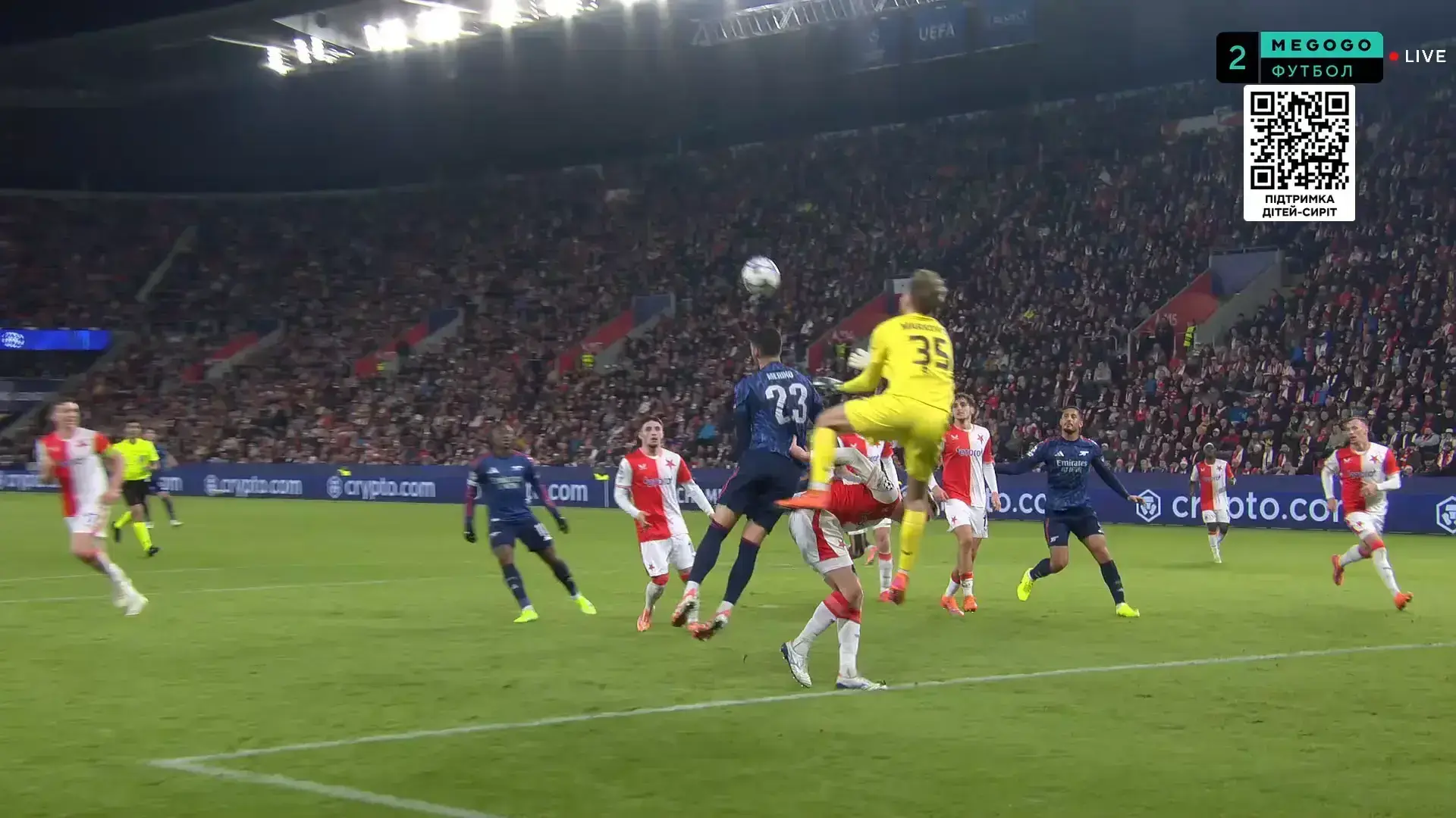 Arsenal scored the most accidental goal of the Champions League ...