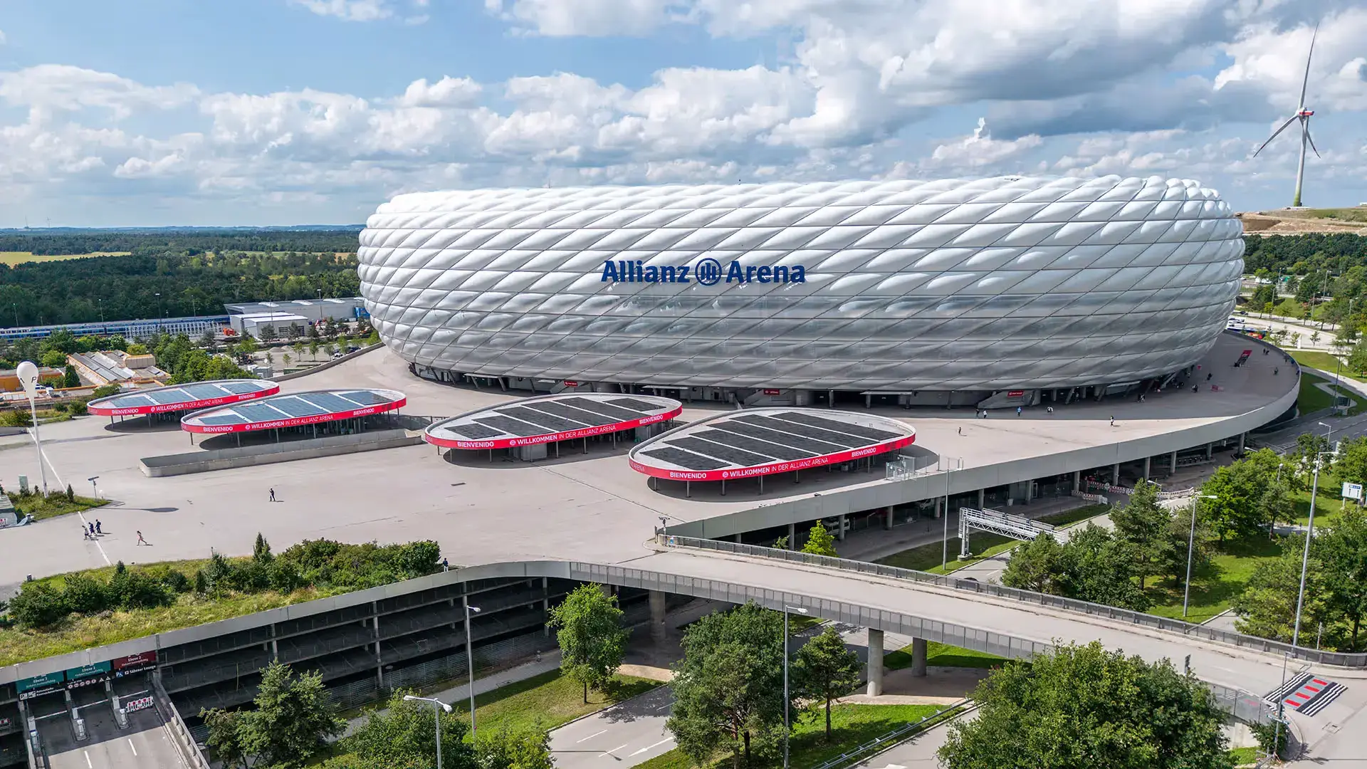 Five best football stadiums in the world ranked — Tribuna.com