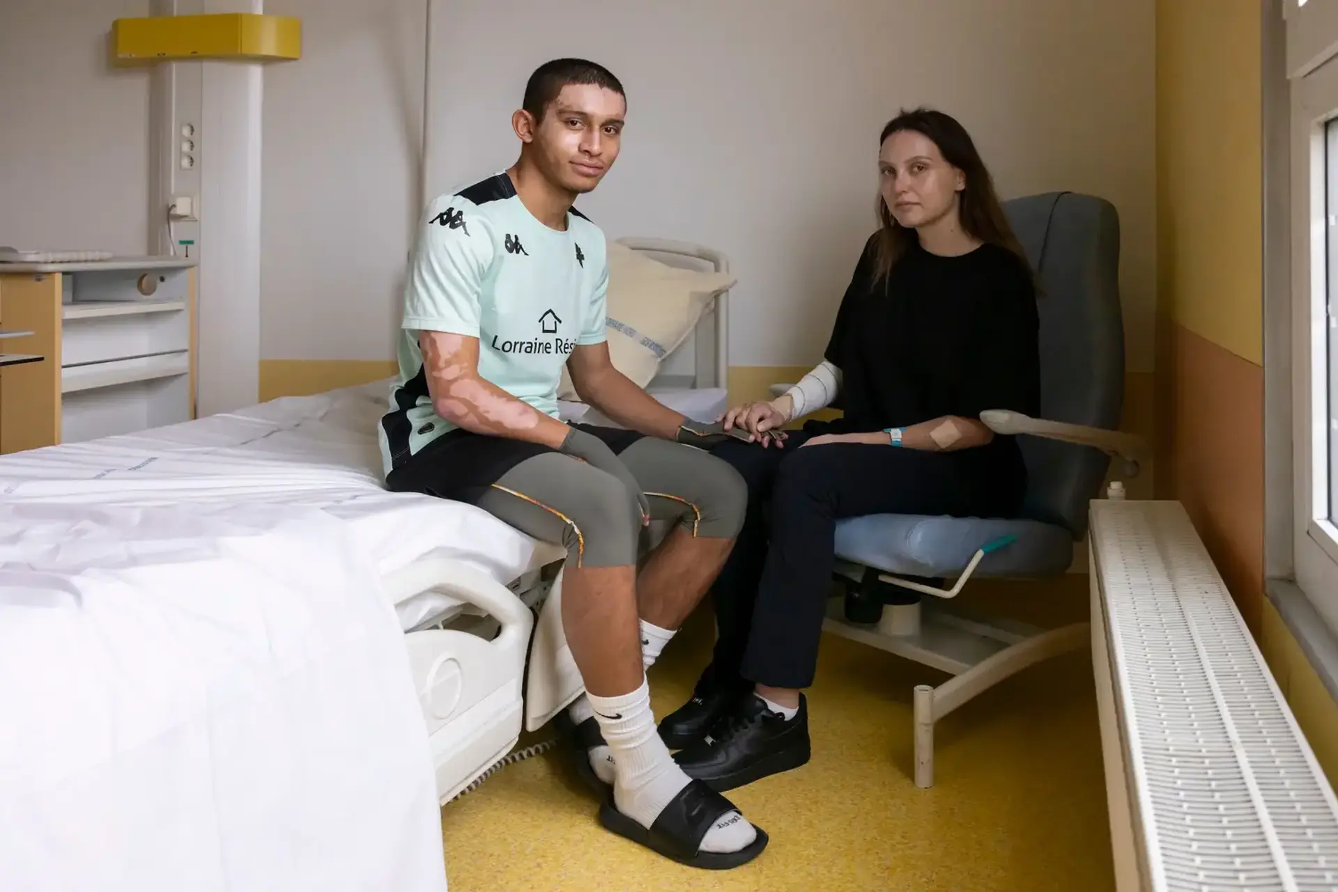 Magnificent courage: Metz’s Tahirys Dos Santos reunited with girlfriend ...