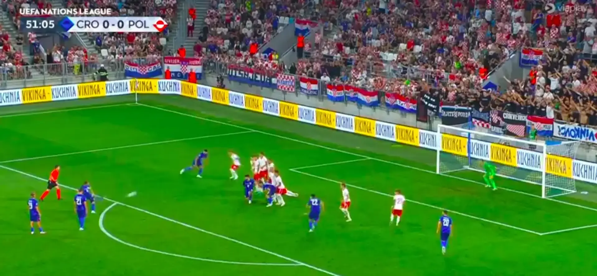 Luka Modric marque sur coup franc direct lors d'un match historique ...