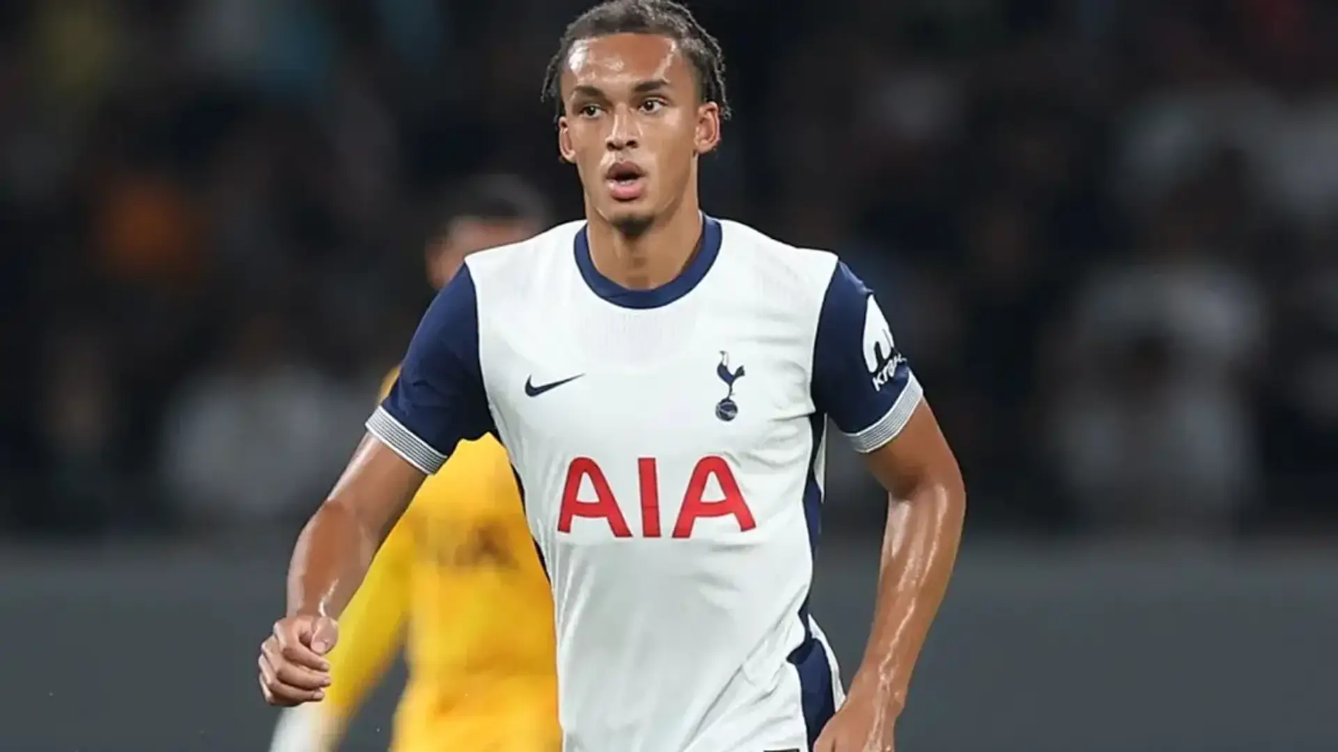 « C’est l’un de mes objectifs » – le jeune de Tottenham Ashley Phillips ...