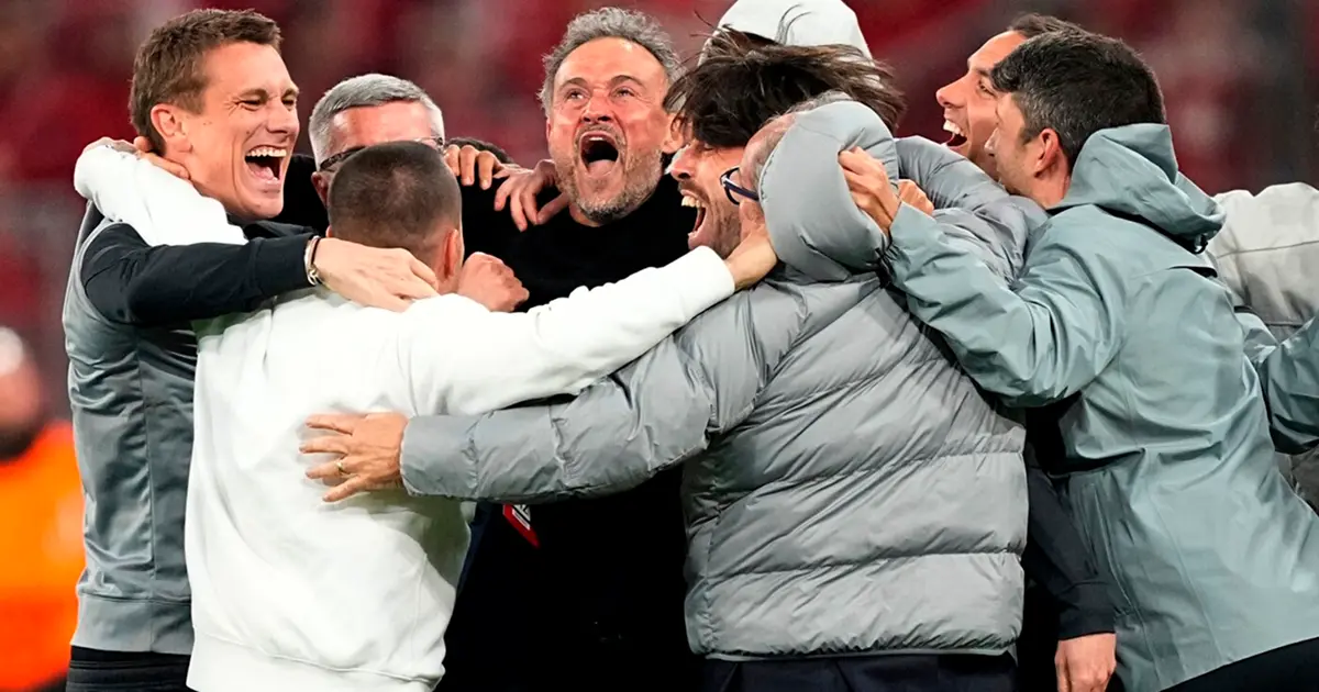 Luis Enrique’s classy gesture behind PSG’s team dinner - revealed ...