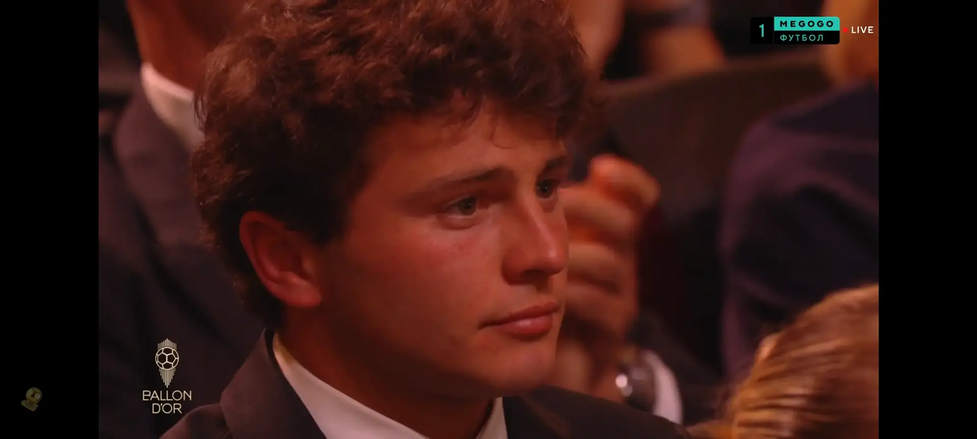 Emotional scenes as Liverpool and Portugal players moved to tears ...