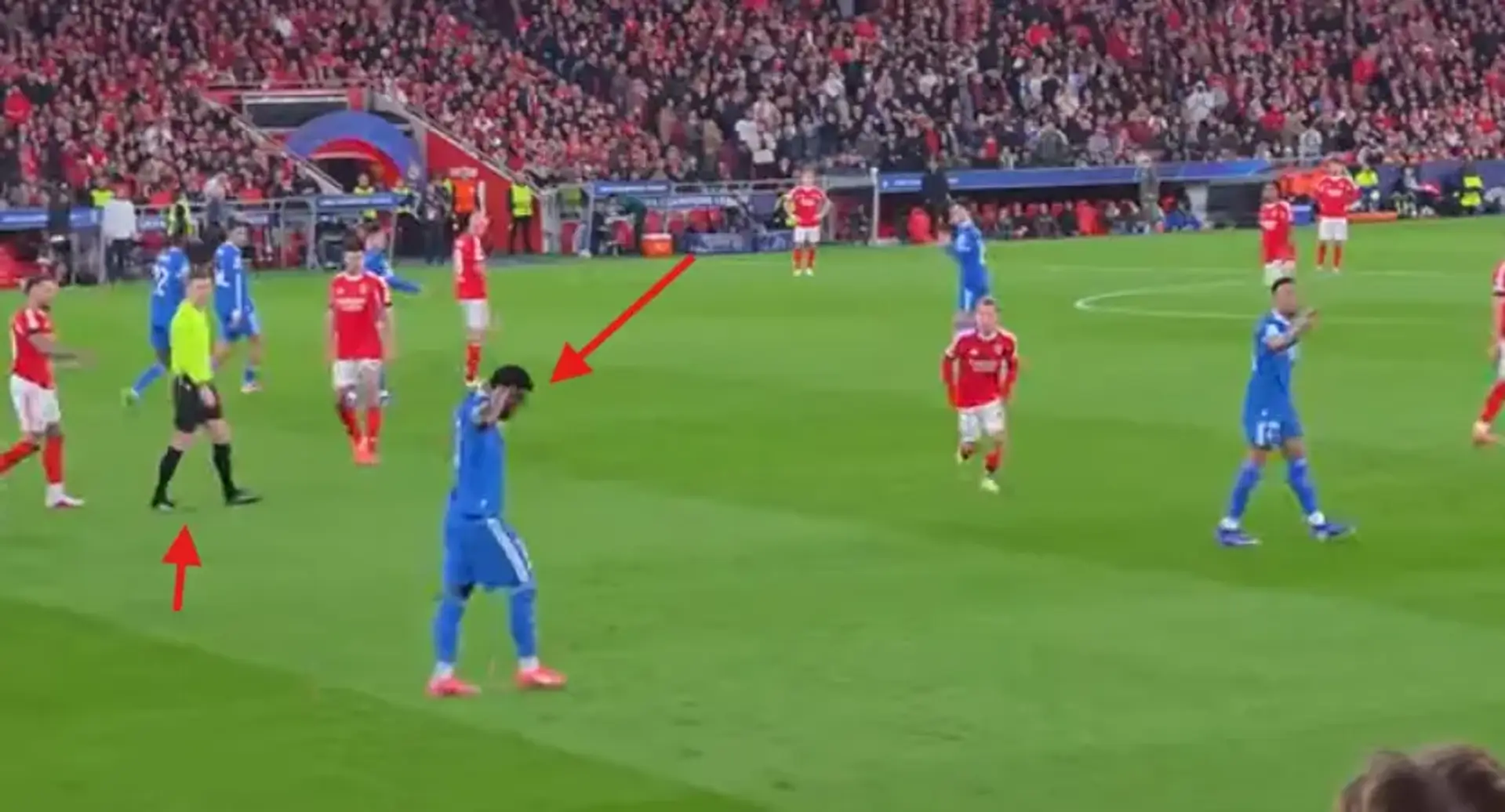 Caught on camera: Exact moment referee decided to book Vinicius after ...