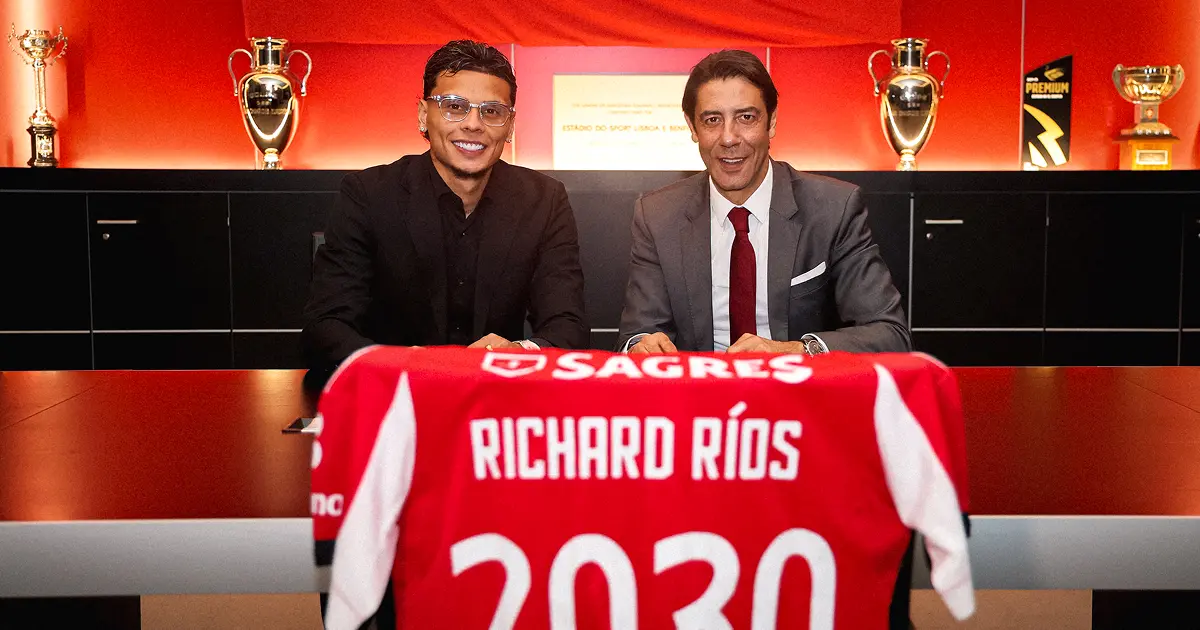Richard Rios joins Benfica in €30 million move from Palmeiras ...