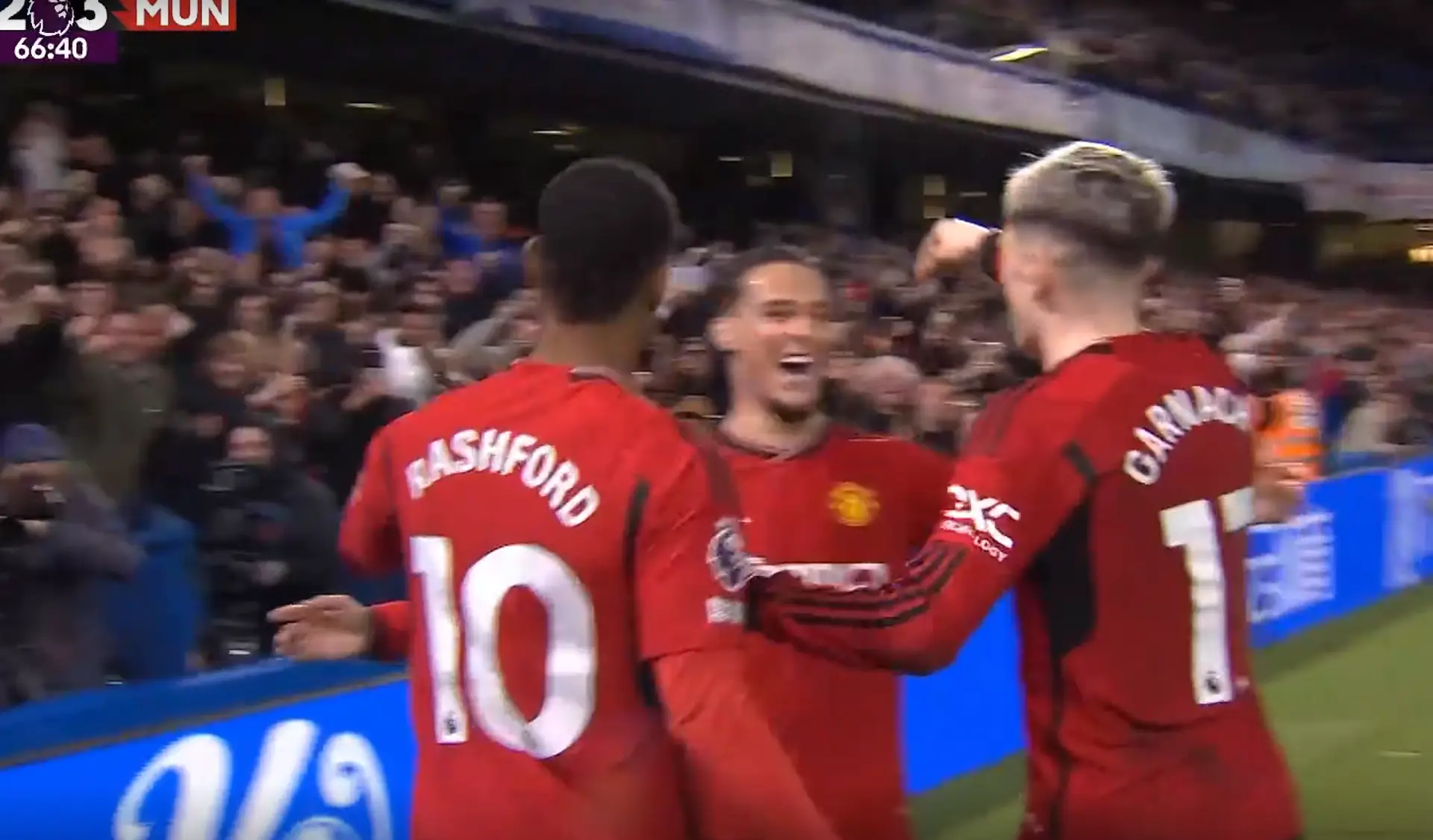 Garnacho points to Antony, he makes goal celebration all about ...