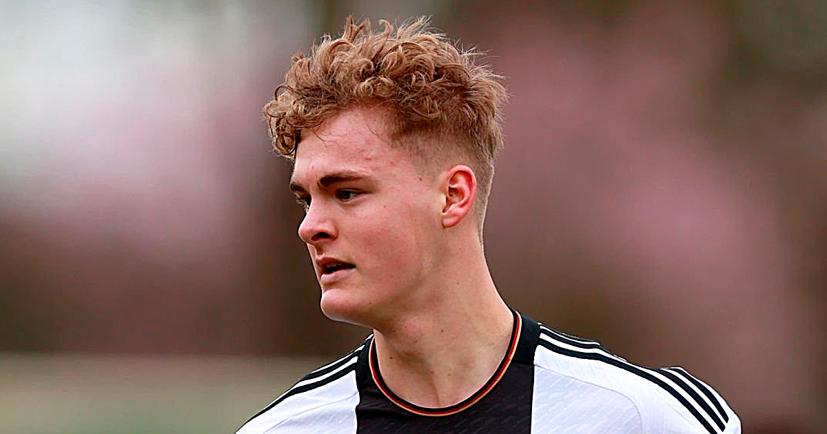 Was für eine Ehre! Tom Rothe debütiert mit 18 Jahren in der U21 ...